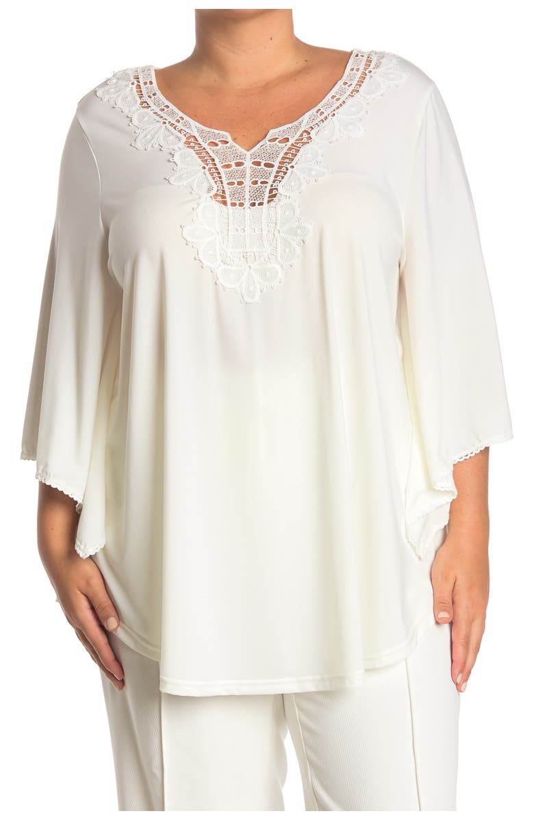 STEM AND VINE Lace Notched Neck Top | Nordstromrack