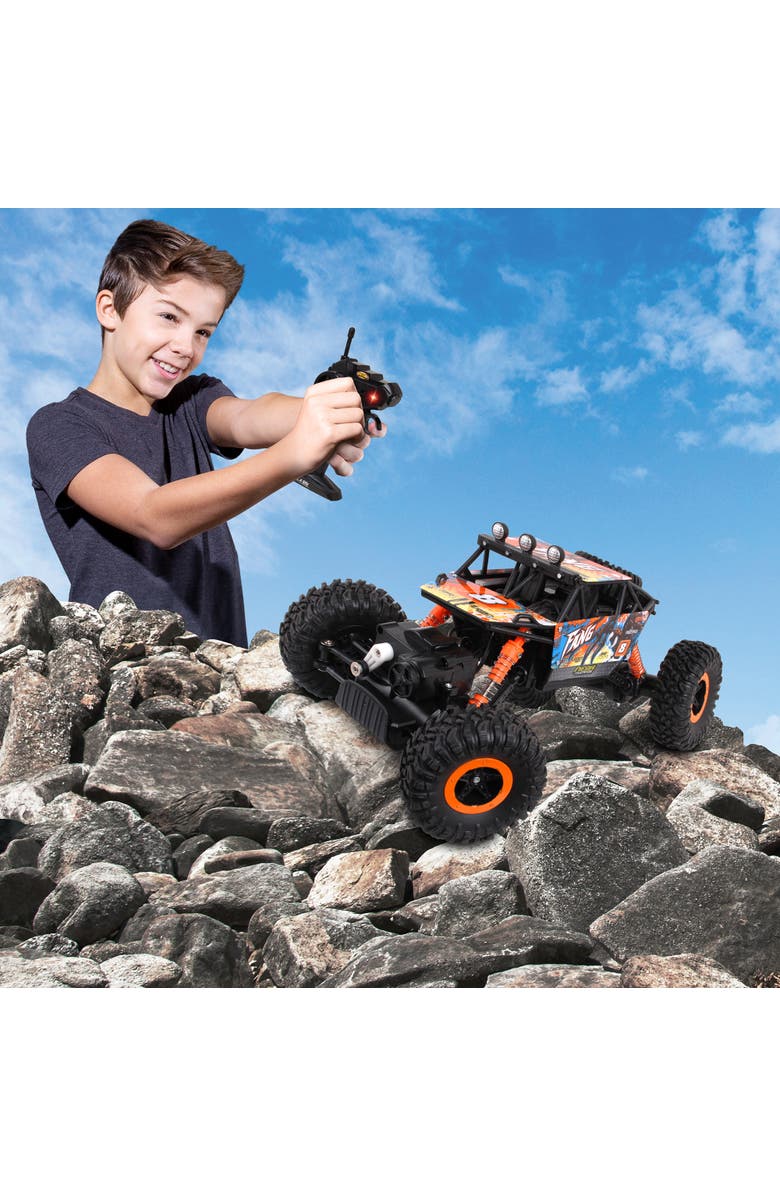 Mean Machines RC Rock Crawler Fang - 116 Scale Battery Operated Radio ...