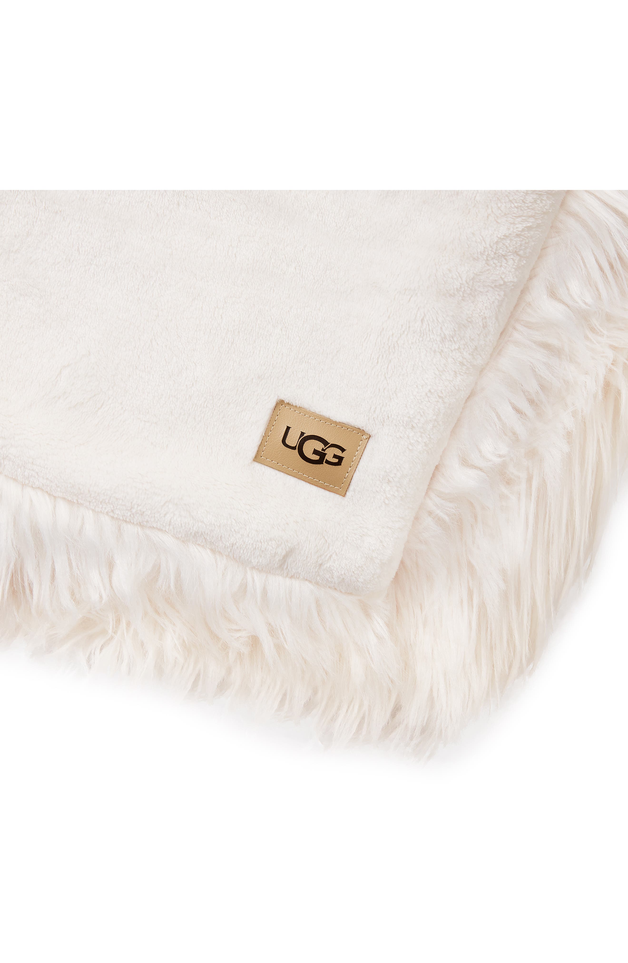 UGG® Carissa Reversible Throw Blanket | Nordstrom
