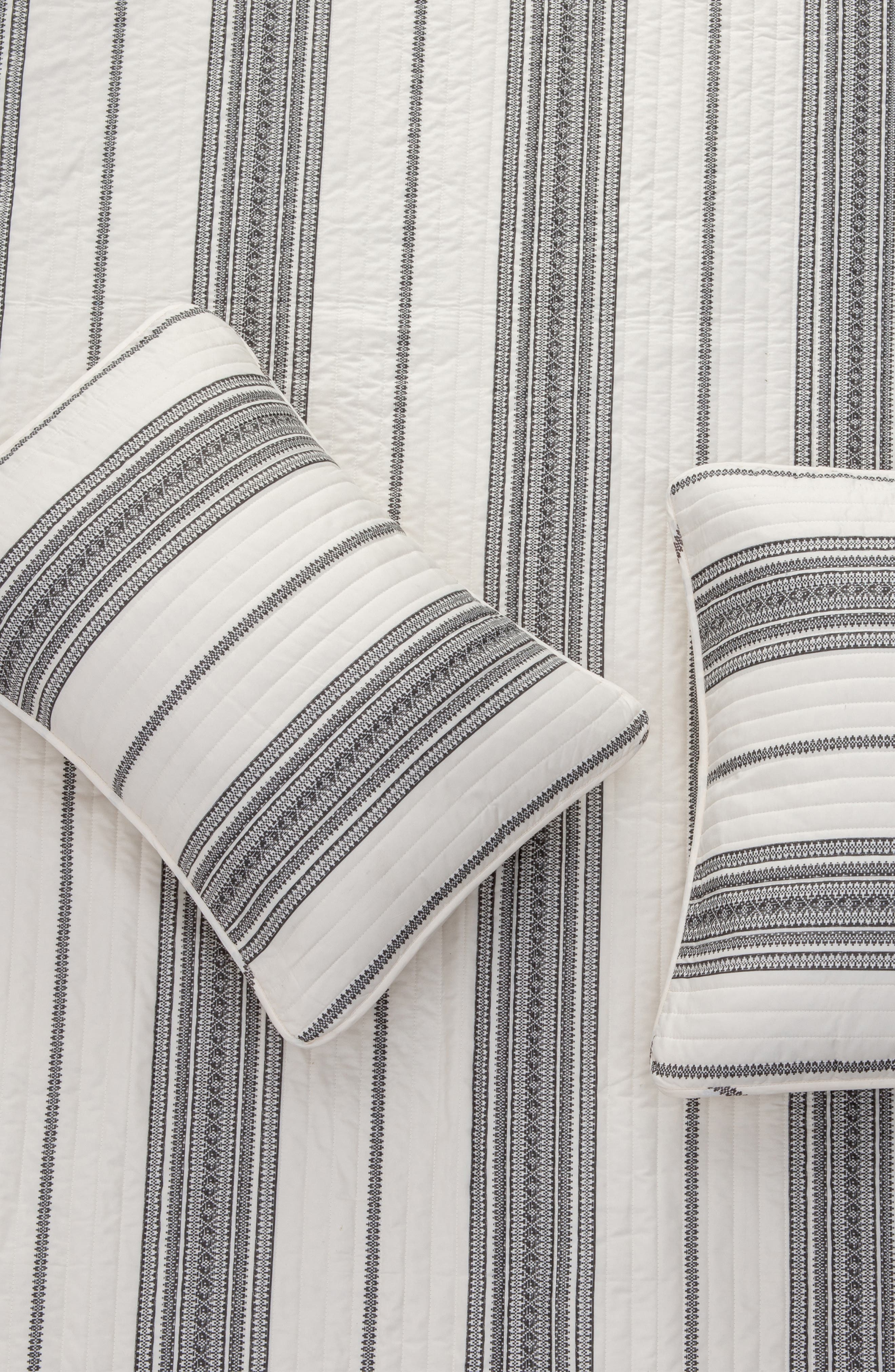 Woven & Weft Farmhouse Stripe Quilt & Sham Set | Nordstromrack