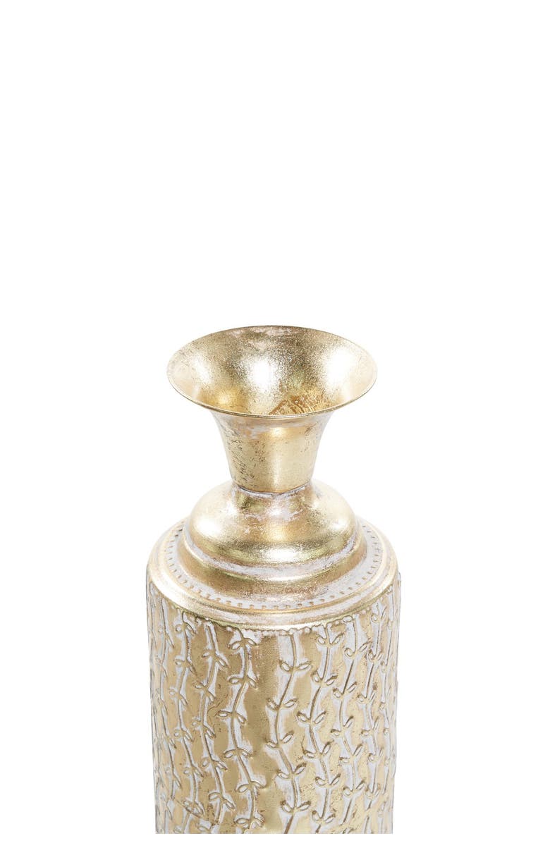 WILLOW ROW Goldtone Metal Glam Vase with Growing Vine Pattern - Set of ...