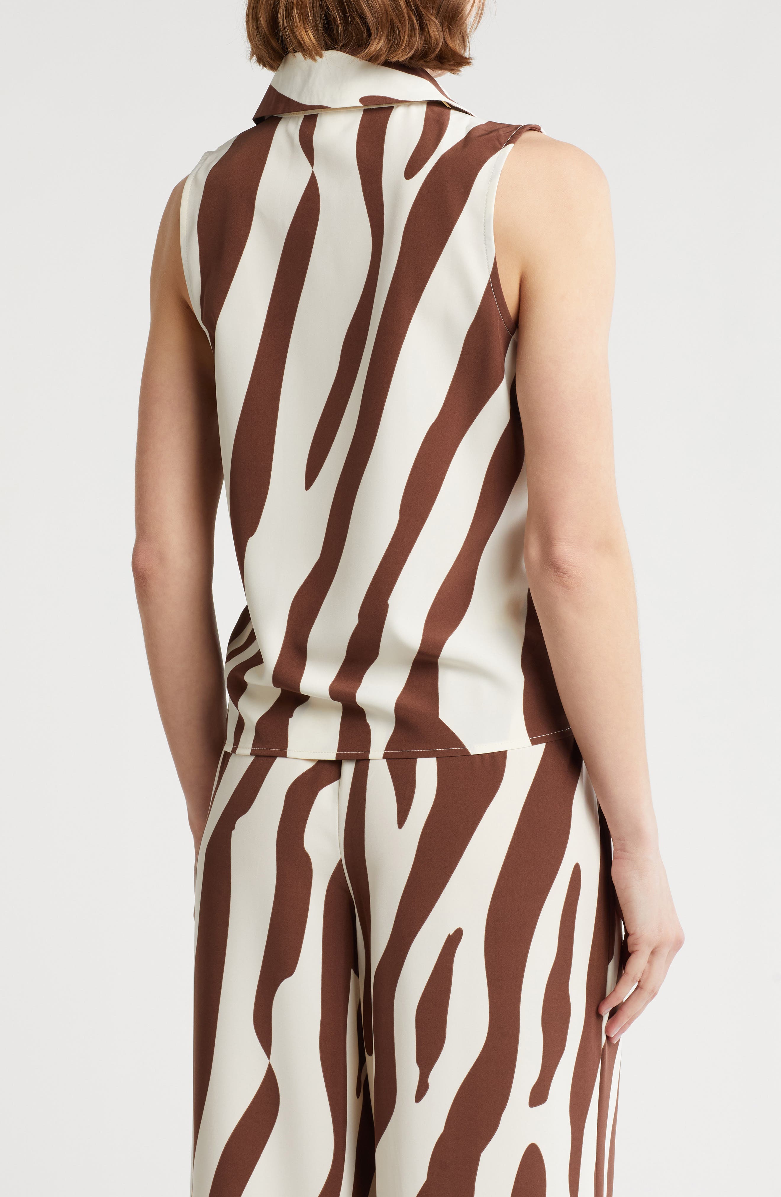 Love By Design Harper Print Sleeveless Blouse | Nordstromrack