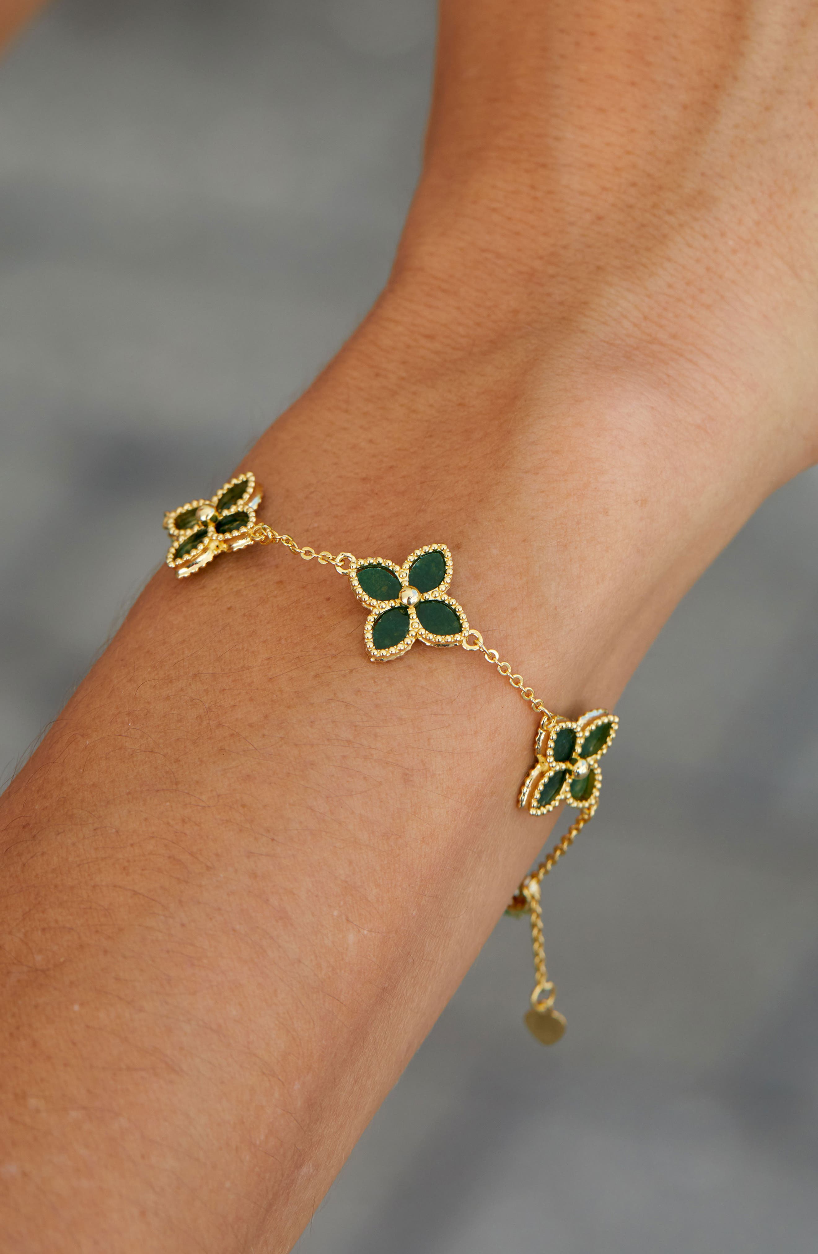 SAVVY CIE JEWELS 14K Yellow Gold Vermeil Agate Flower Station Bracelet ...
