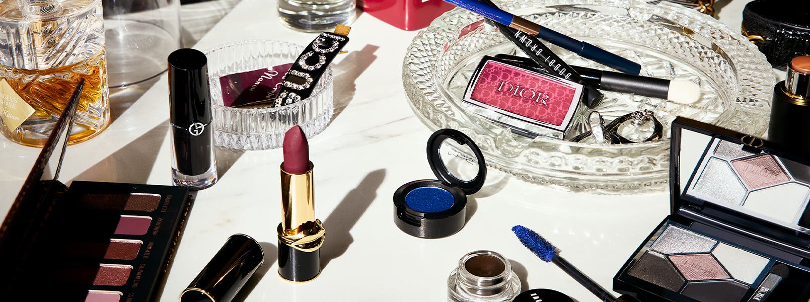 How to Perfect the Dark Glam Beauty Trend