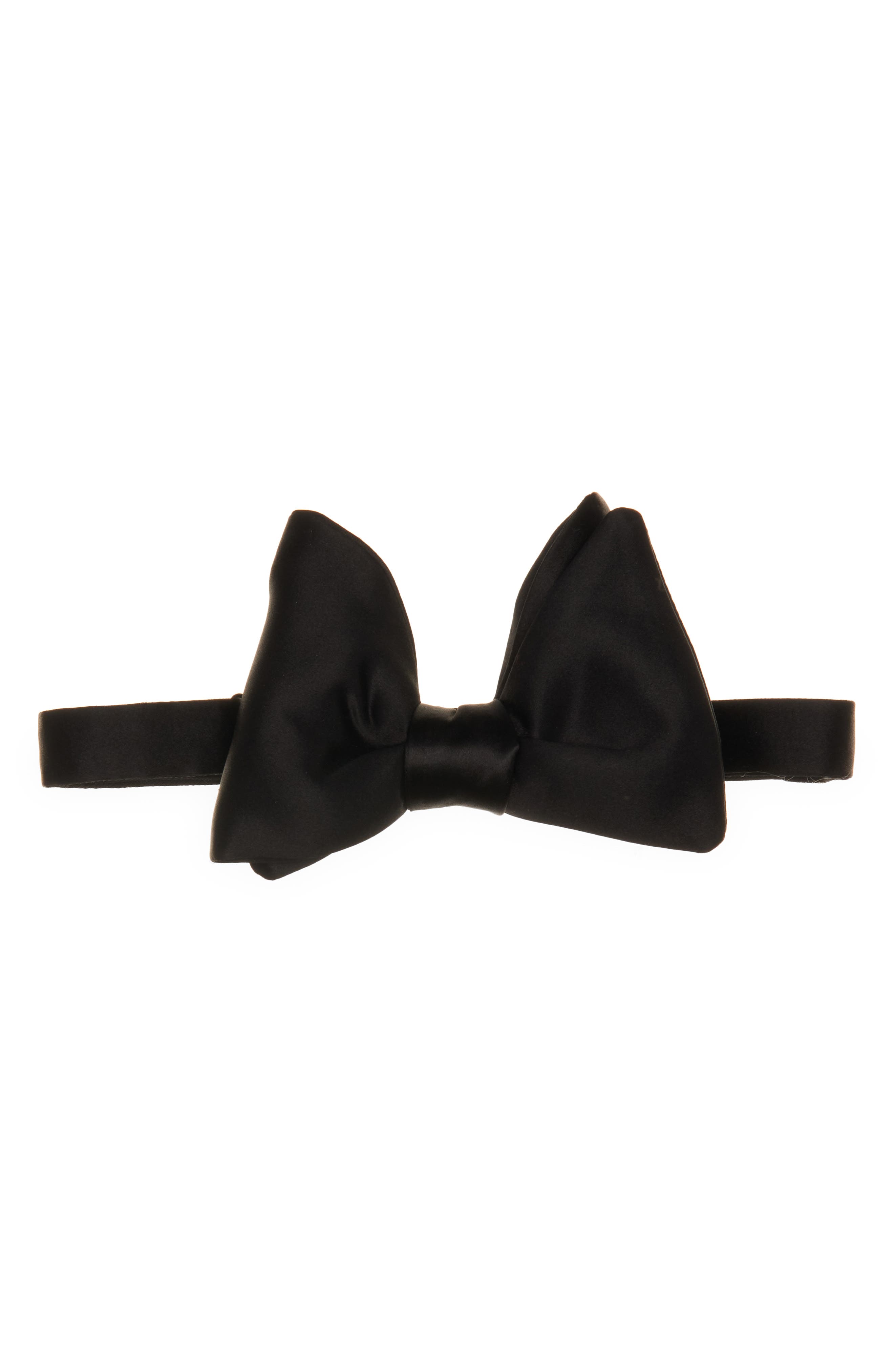 TOM FORD Pre-Tied Solid Satin Bow Tie | Nordstrom