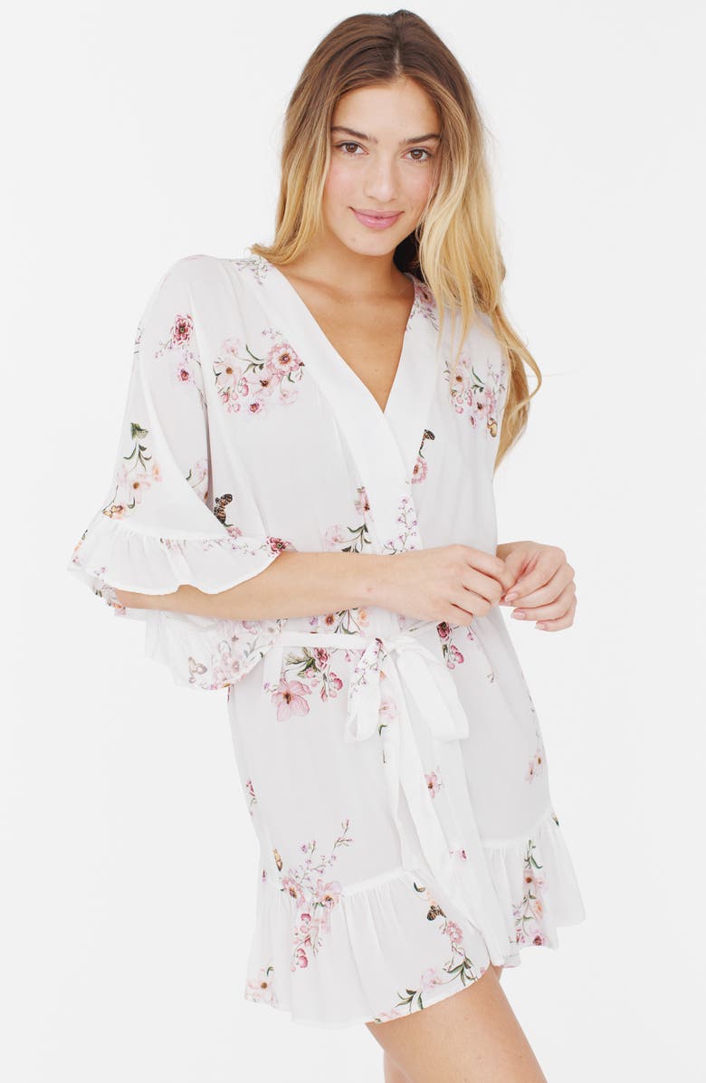 Plum Pretty Sugar Flutter Floral Robe | Nordstrom