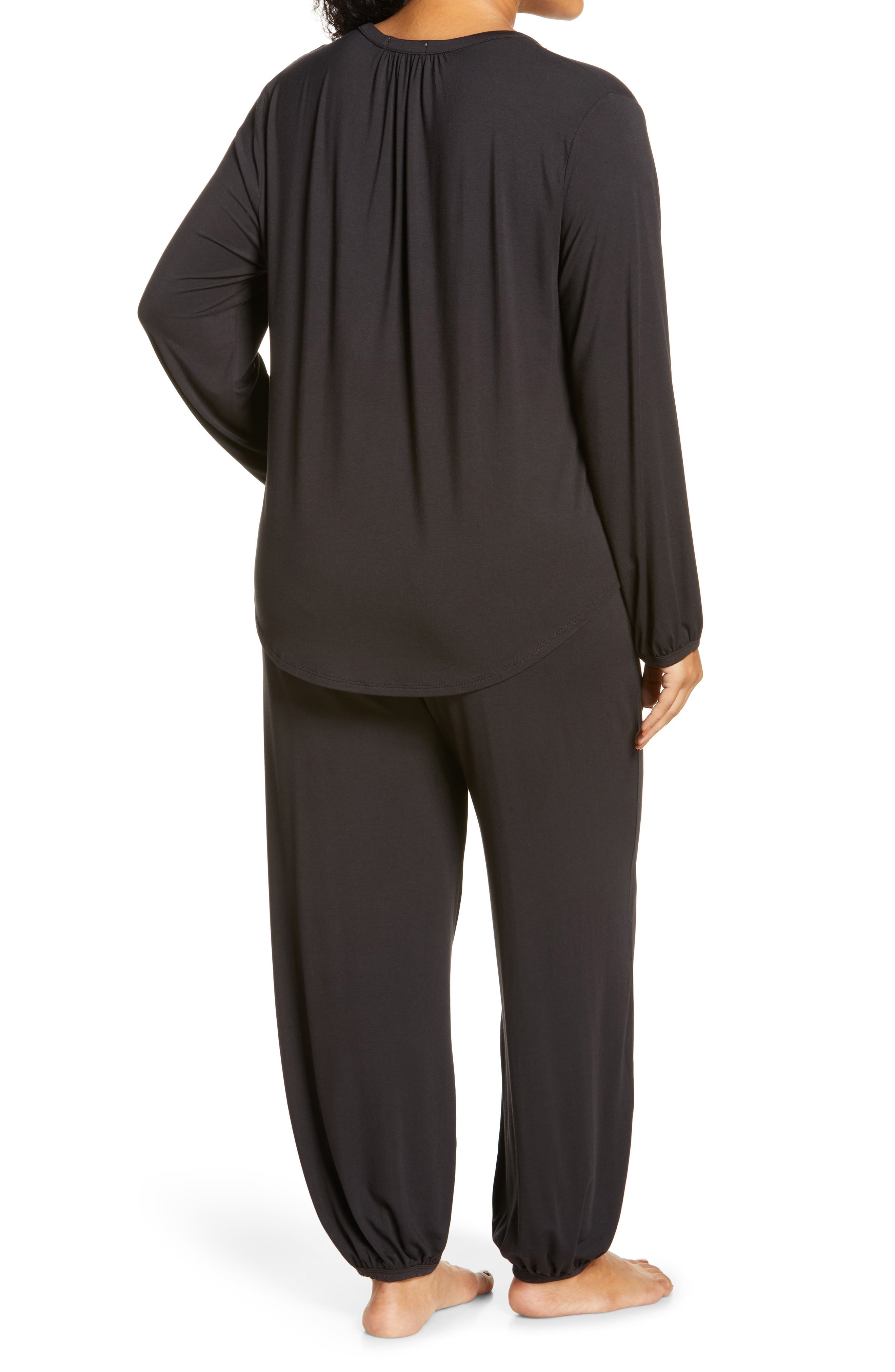 Barefoot Dreams® Namaste Lounge Set | Nordstromrack