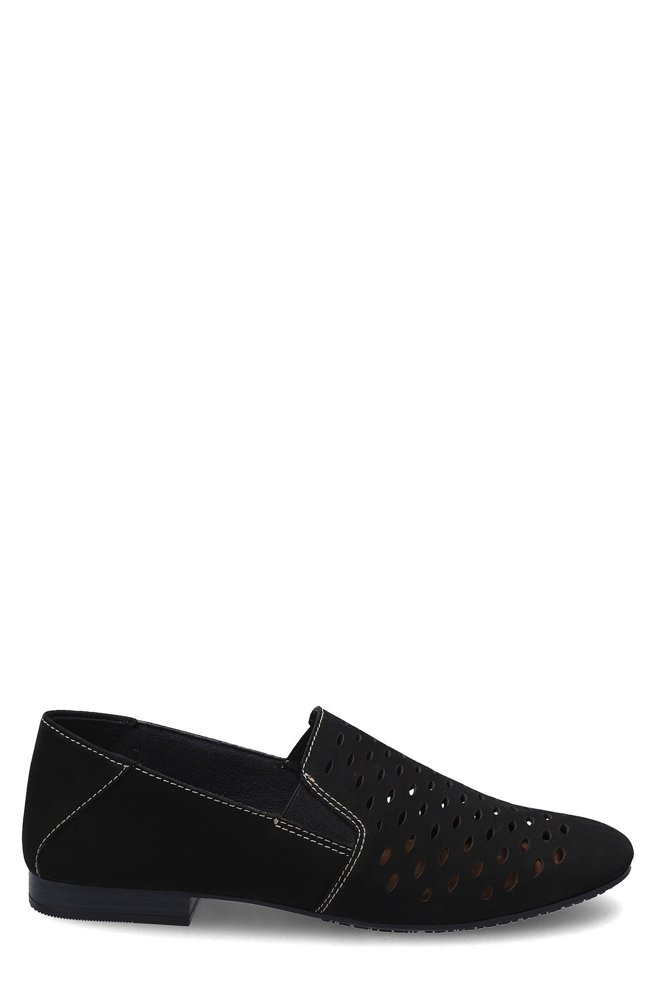Earth® Origins EARTH ORIGINS Rocco Laser-Cut Flat (Women) | Nordstromrack
