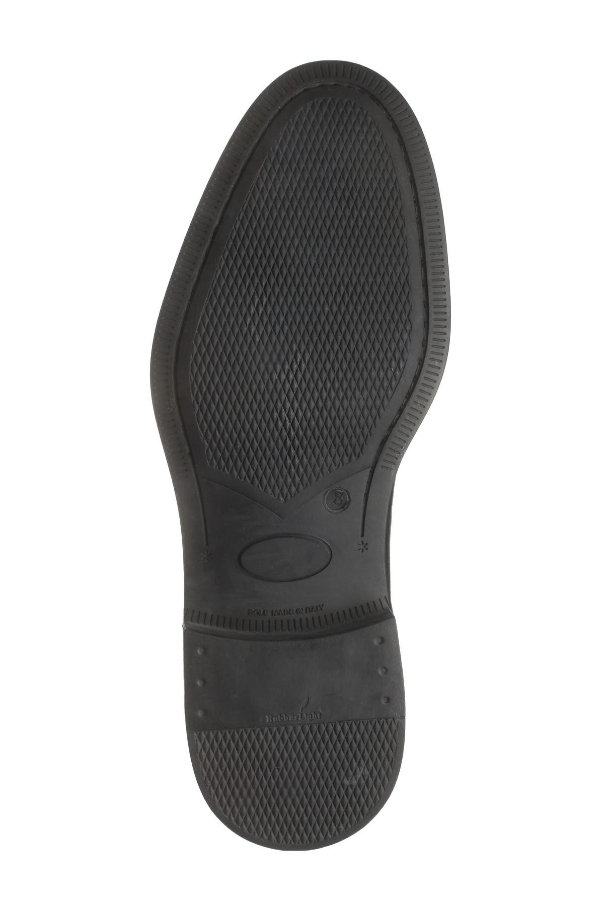 TO BOOT NEW YORK Landis Leather Chelsea Boot | Nordstromrack