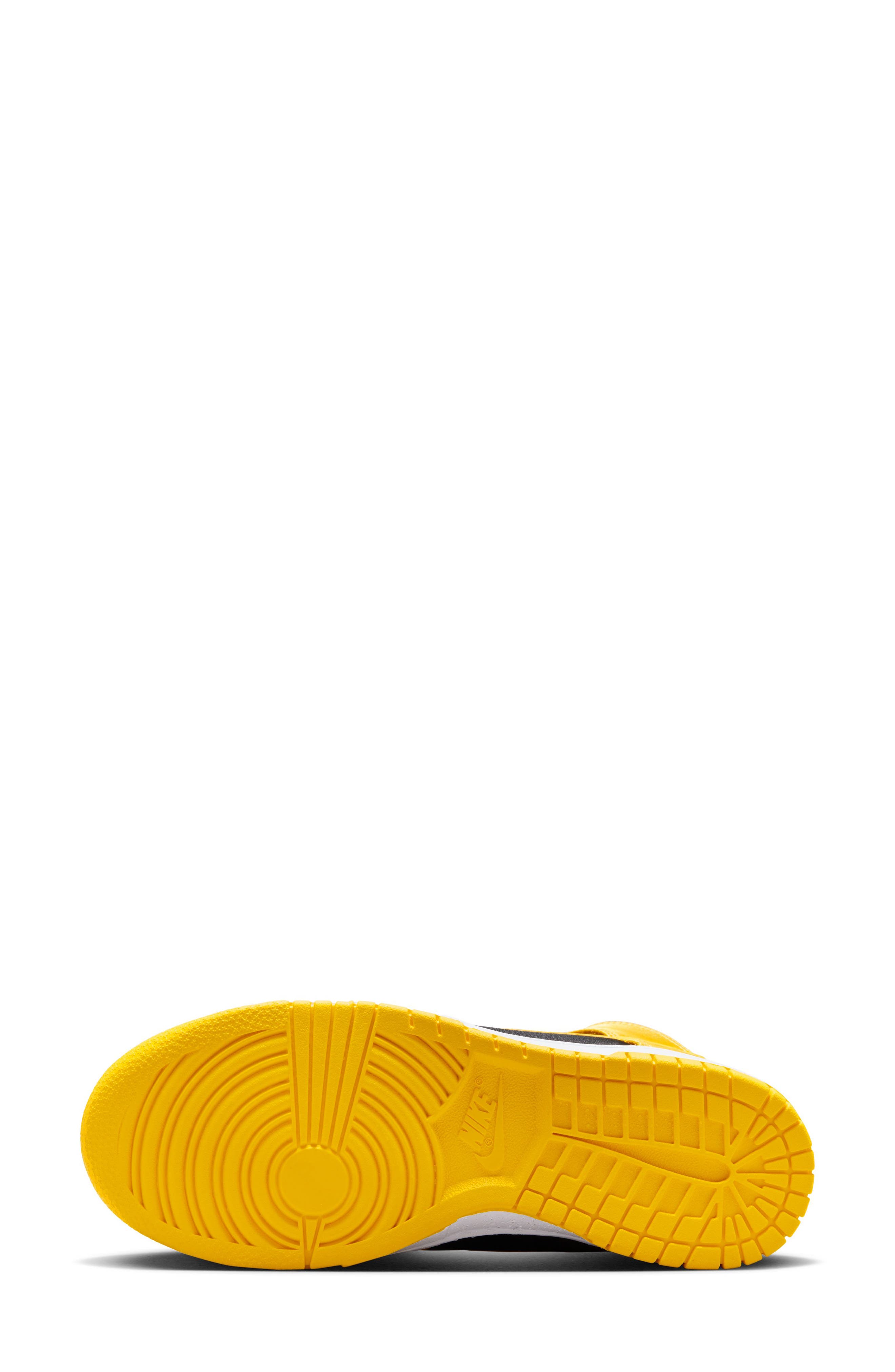 Nike Dunk Hi Basketball Sneaker (Women) | Nordstromrack