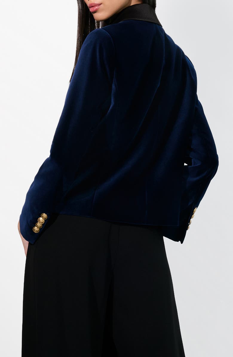 Alice + Olivia Devyn Boxy Crop Velvet Blazer | Nordstromrack