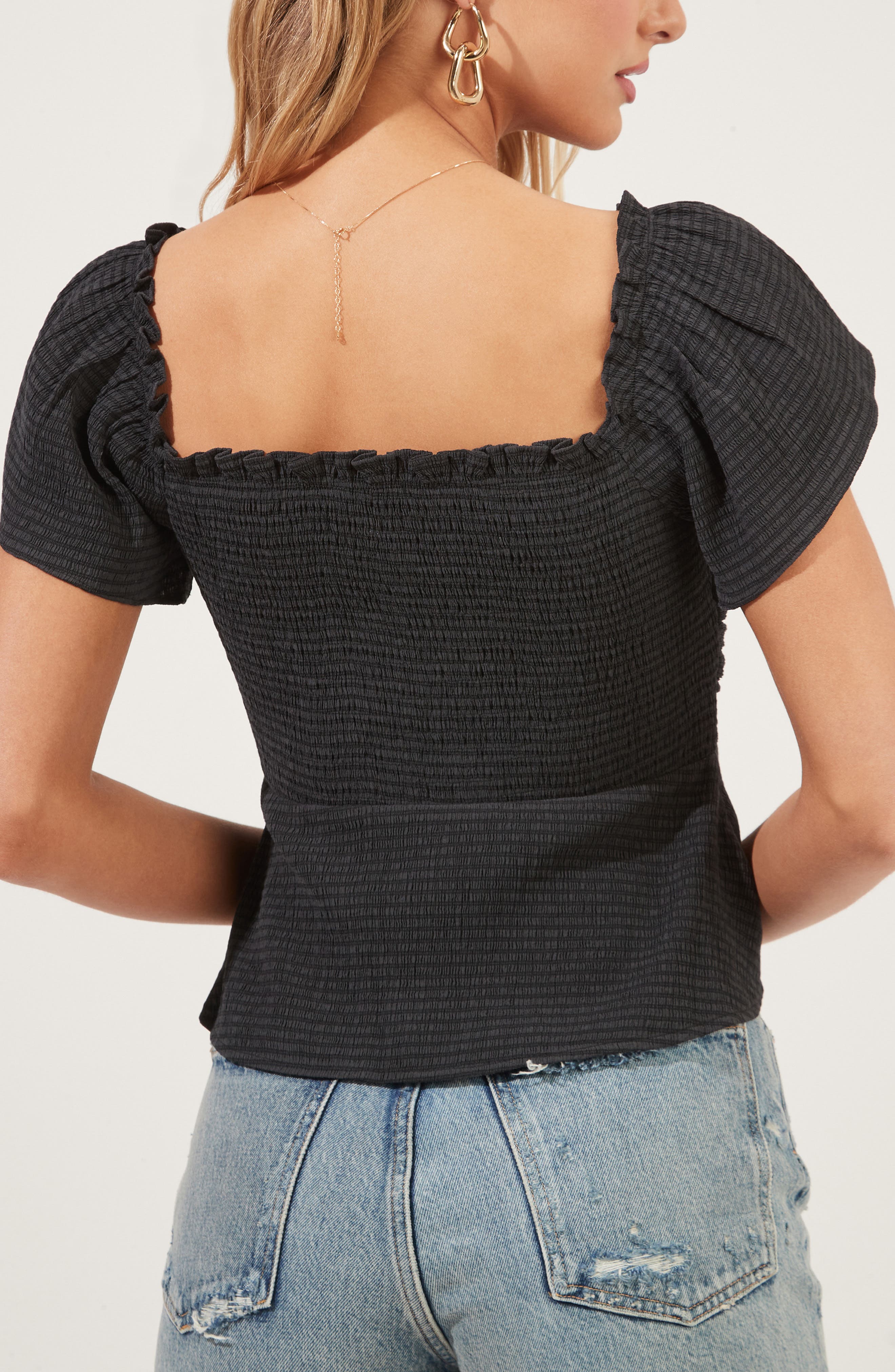ASTR the Label Cinched Bust Flutter Sleeve Crop Top | Nordstromrack