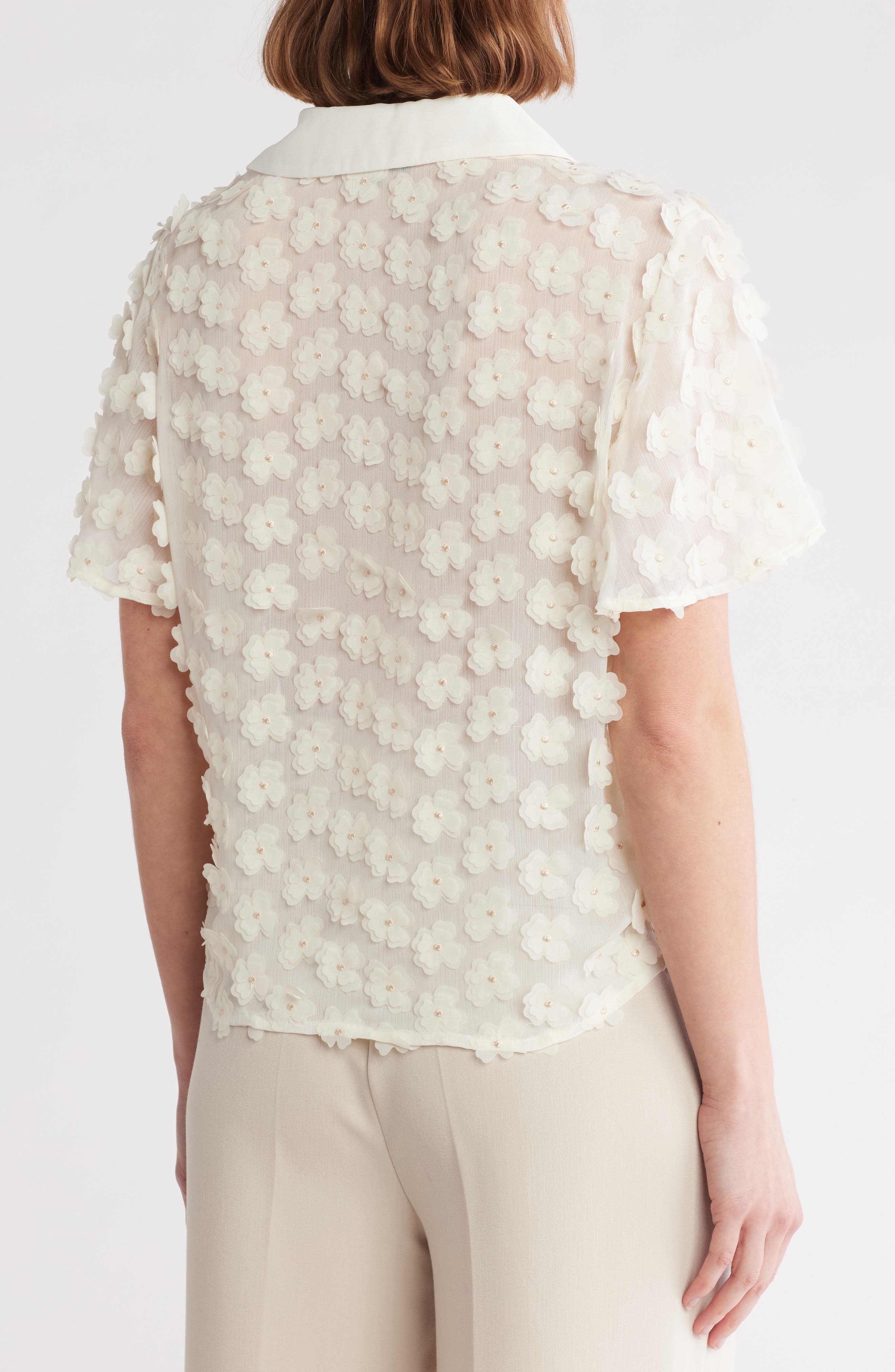 Adrianna Papell 3D Flower Snap-Up Top | Nordstromrack