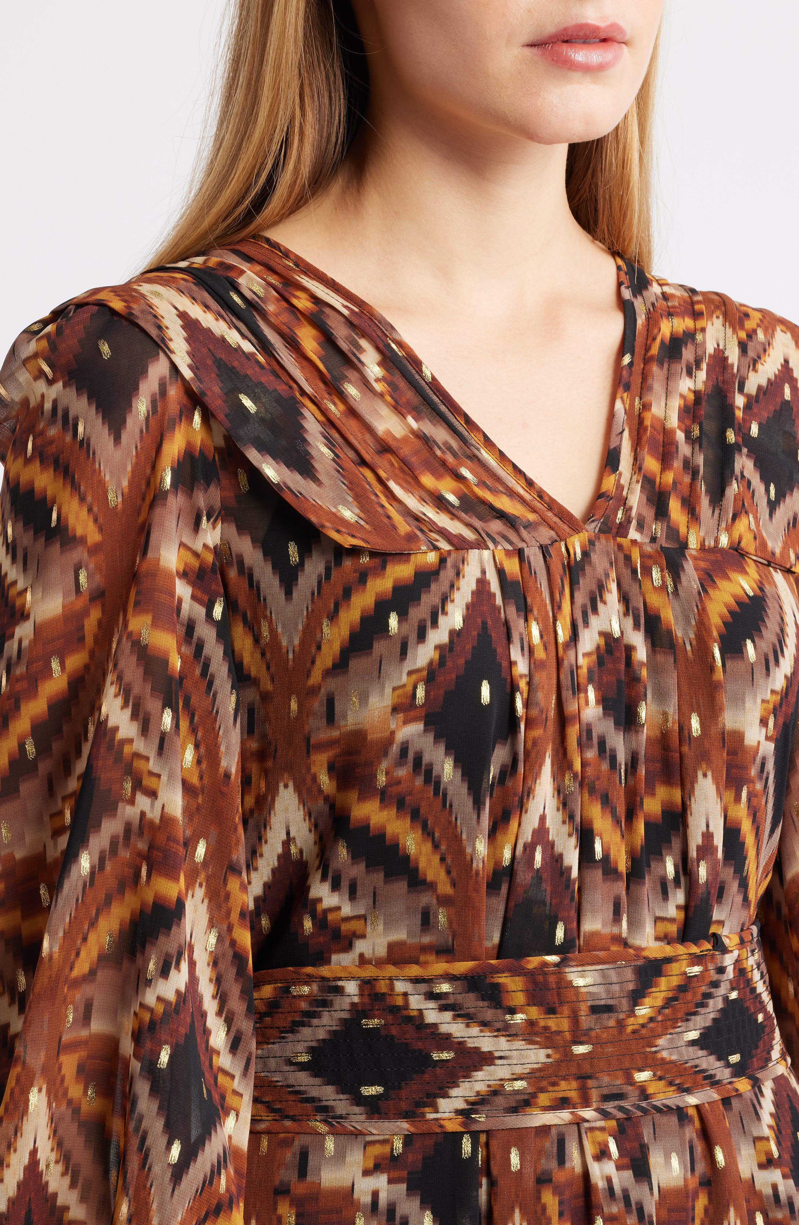 Julia Jordan Metallic Fleck Abstract Print Long Sleeve Chiffon Dress ...