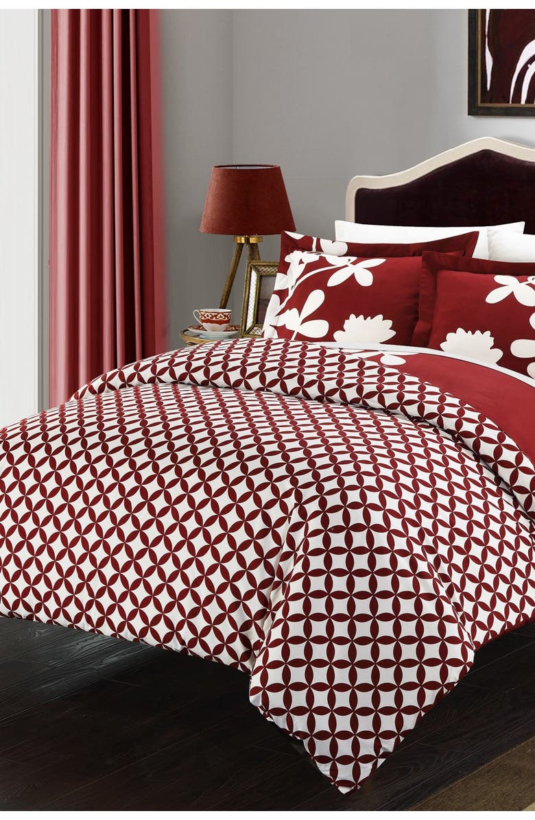 CHIC Red Camellias Reversible Floral Diamond Reversible Queen Duvet ...