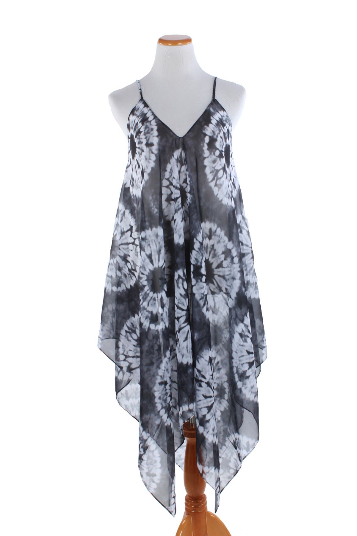 David & Young Sheer Tie-Dye Handkerchief Hem Coverup | Nordstromrack