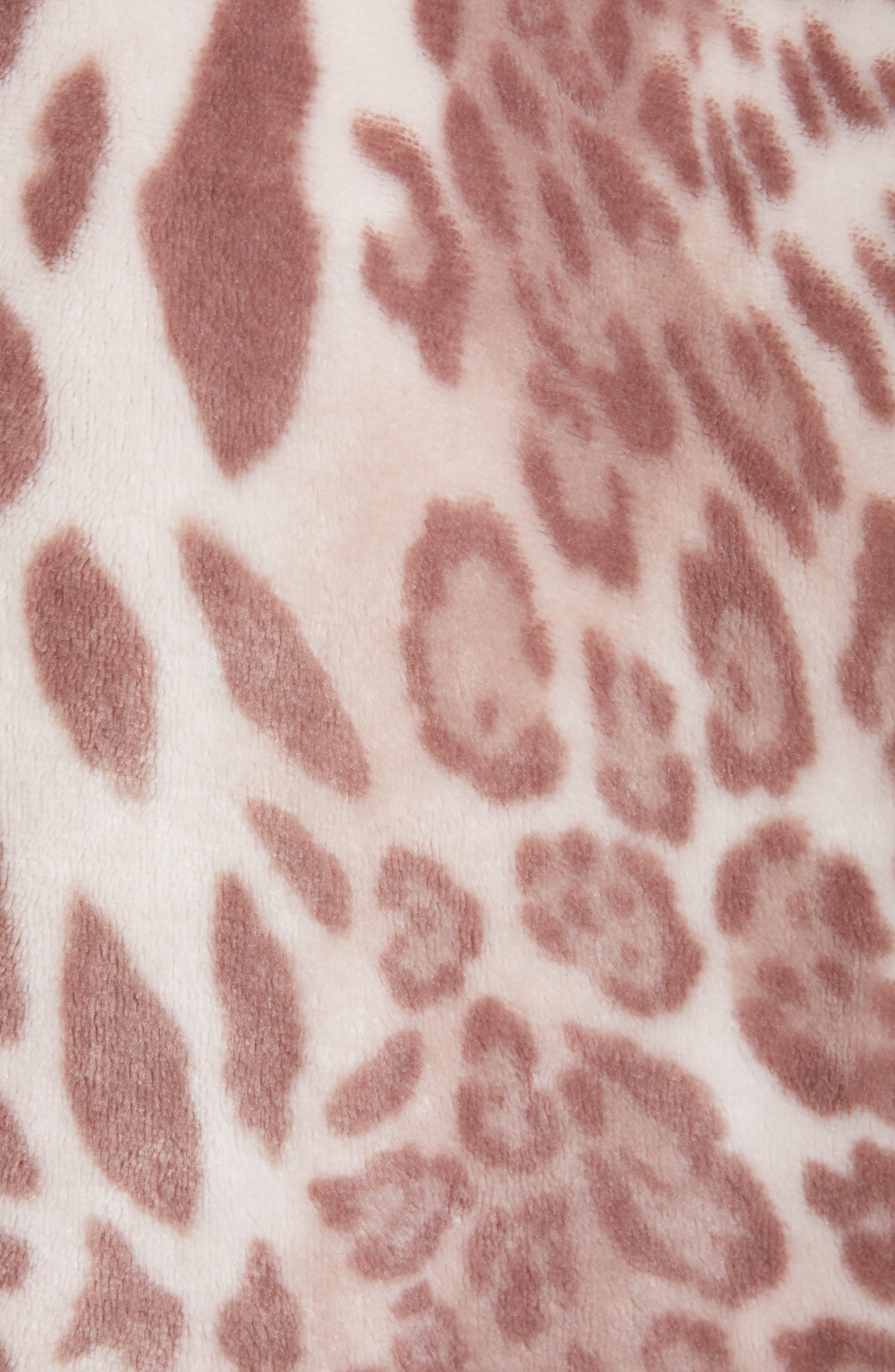 Natori Leopard Plush Robe | Nordstrom