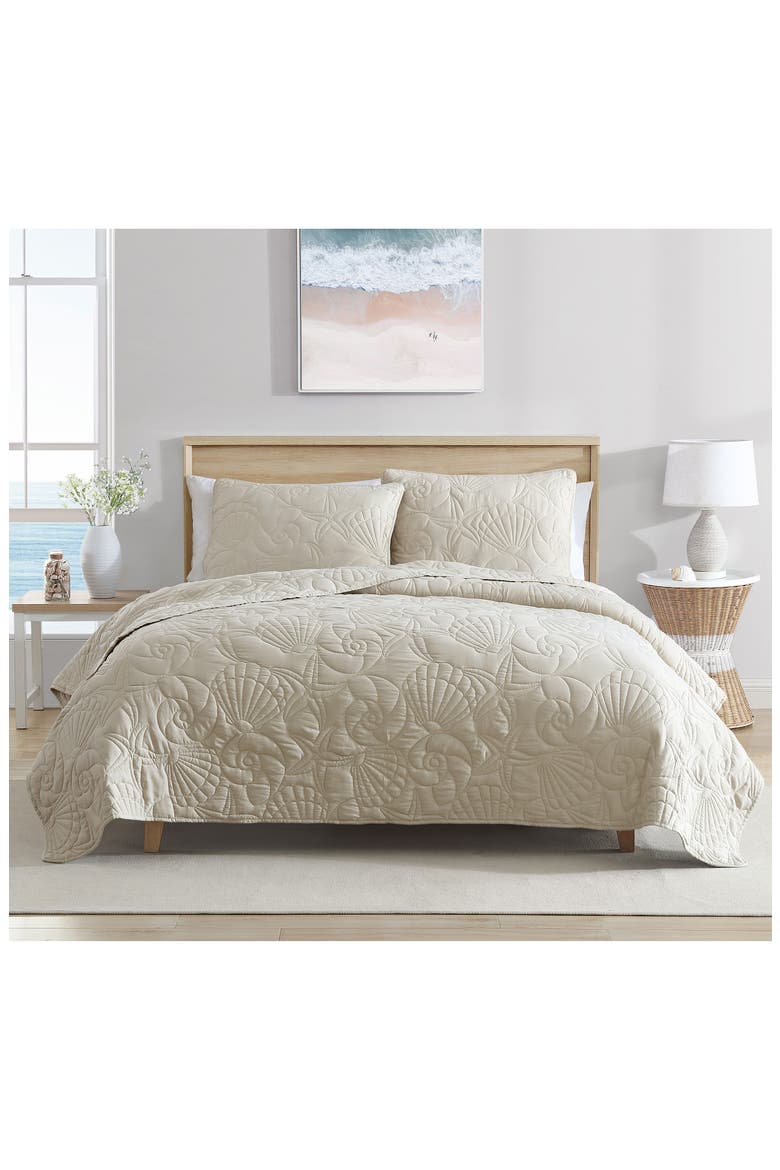 Caribbean Joe Solid Outlined Shell Quilt Set | Nordstromrack
