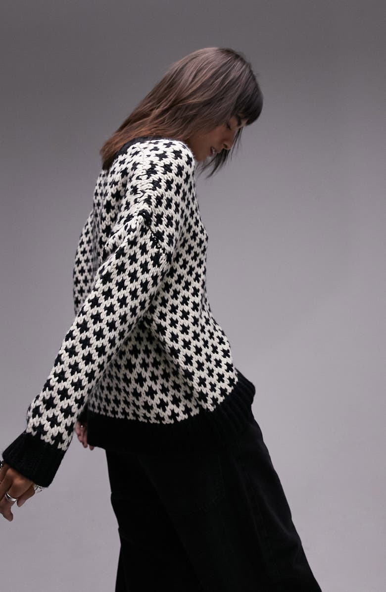 Topshop Diamond Pattern V-Neck Sweater | Nordstromrack