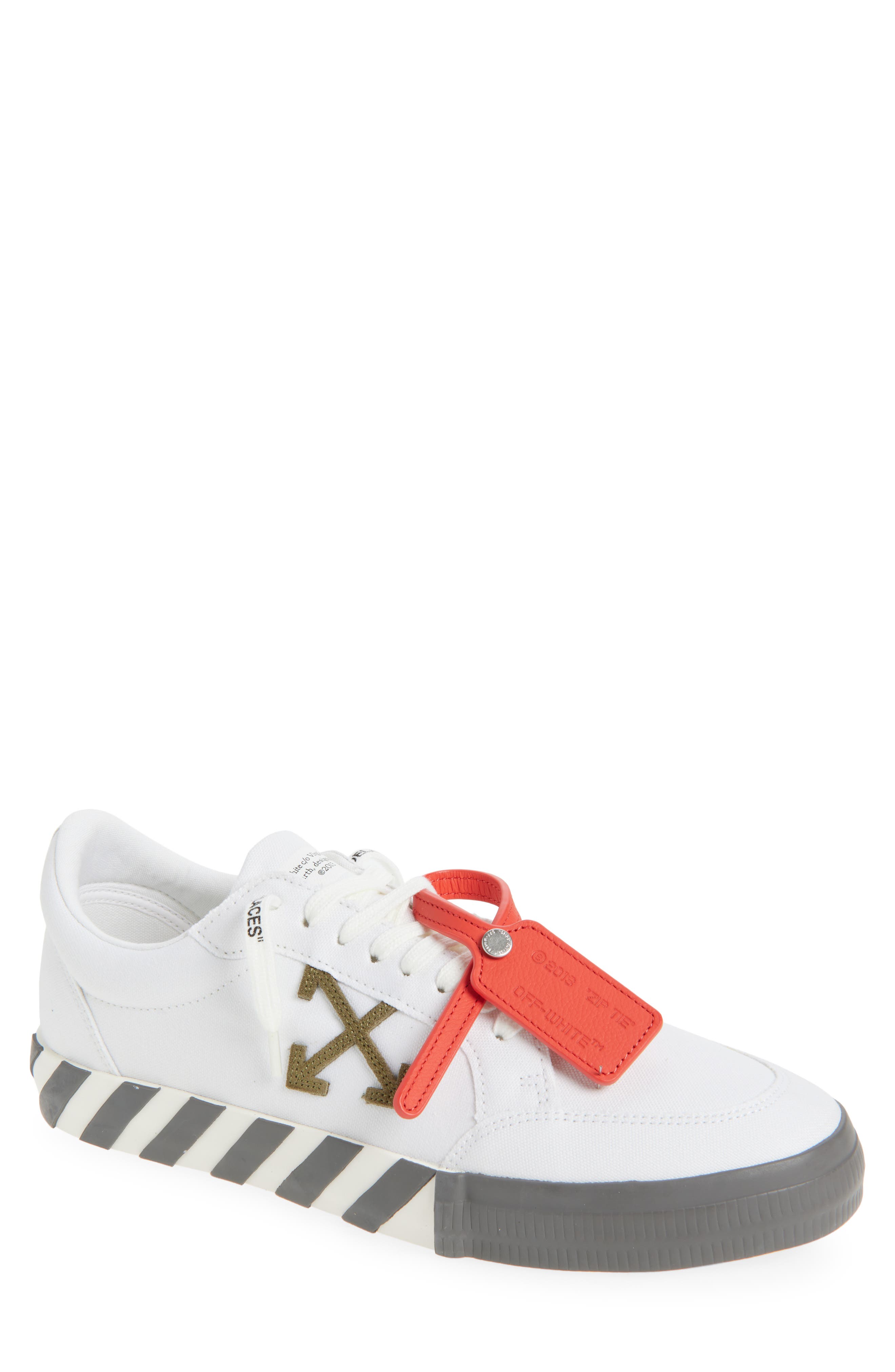 Off-White Low Vulcanized Canvas Sneaker (Men) | Nordstromrack