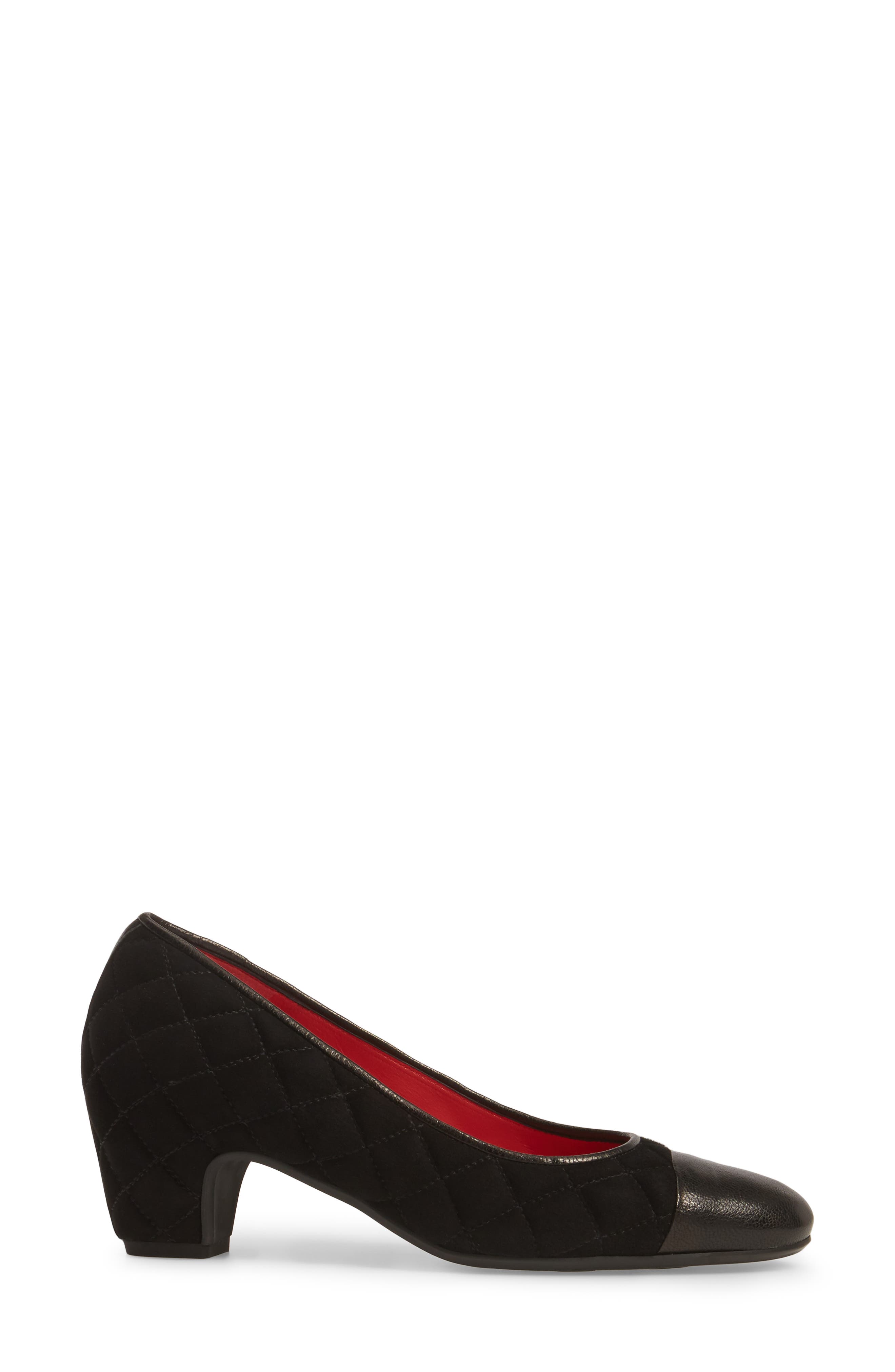 Pas de Rouge Quilted Cap Toe Pump (Women) | Nordstrom