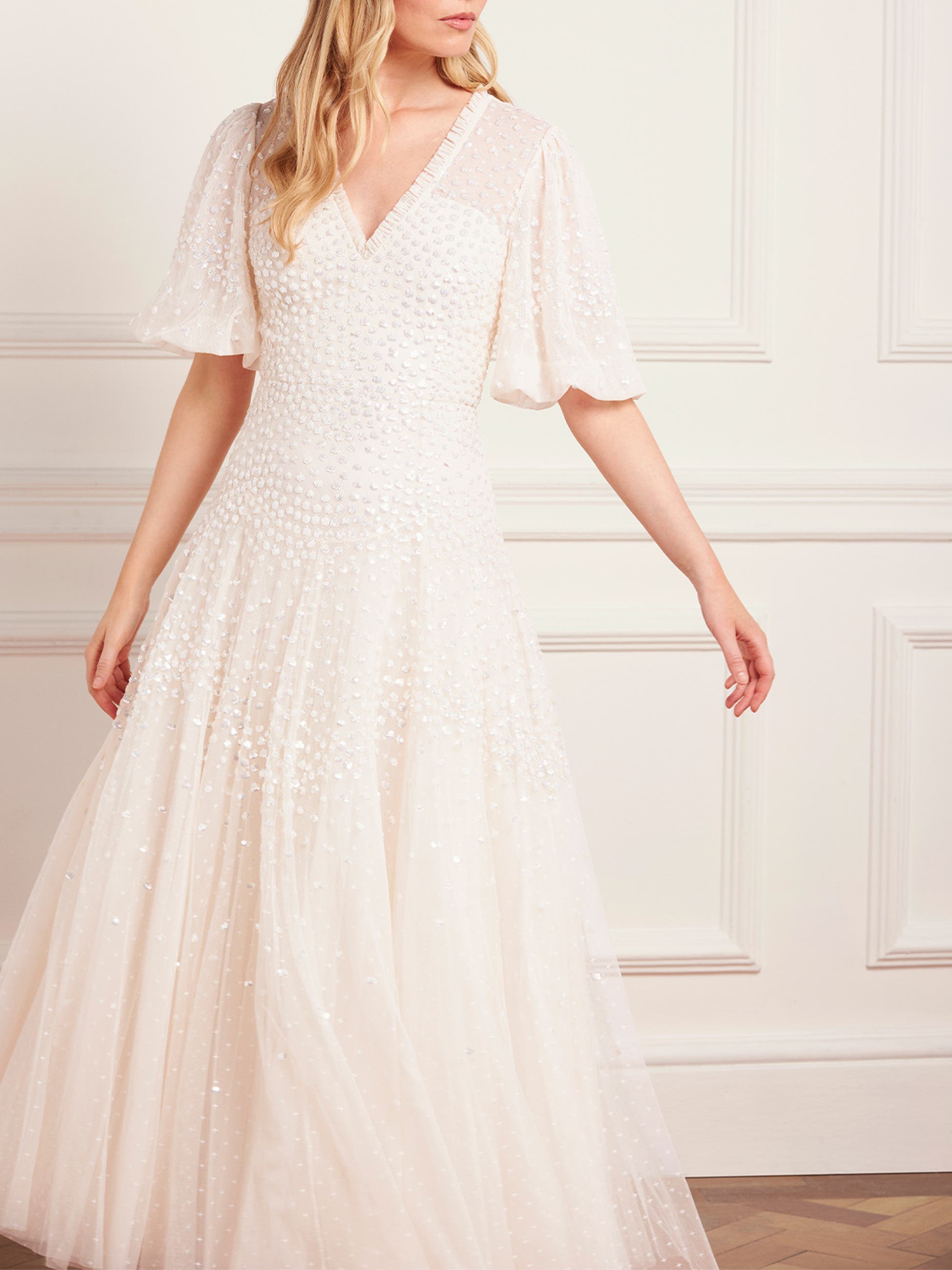Needle & Thread Scallop Sequin V-Neck Maxi Gown | Nordstrom