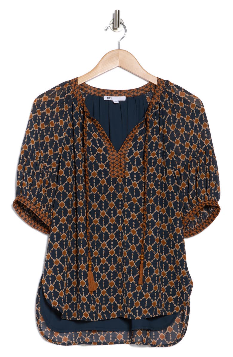 Daniel Rainn Elbow Sleeve Tassel Top | Nordstromrack