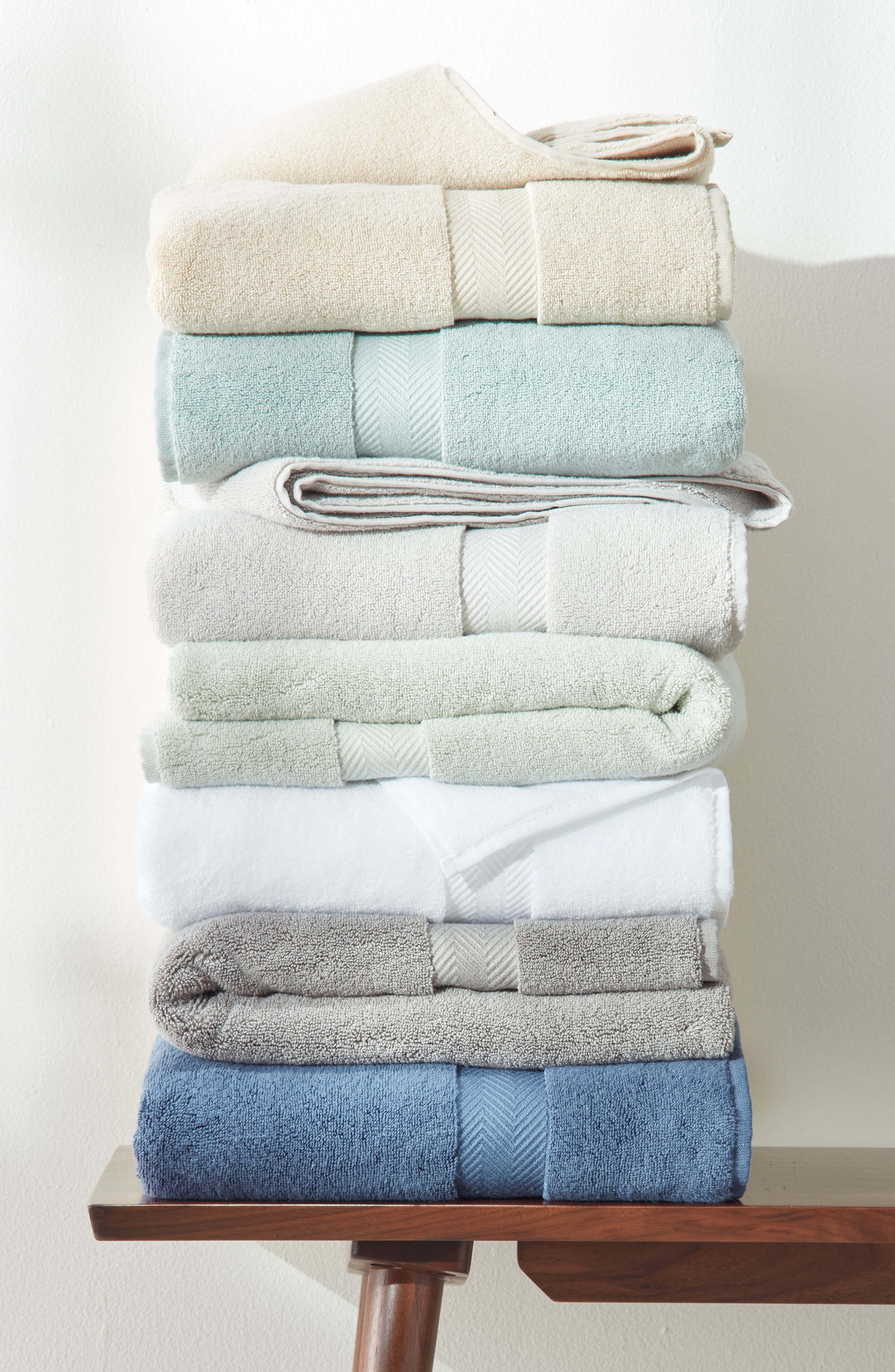 Nordstrom Hydrocotton Bath Towel | Nordstromrack