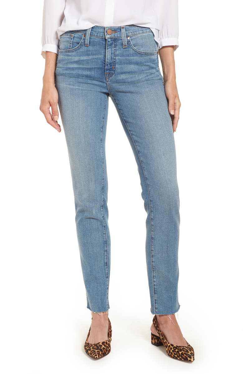 Caslon® Sage High Waist Slim Straight Leg Jeans | Nordstromrack