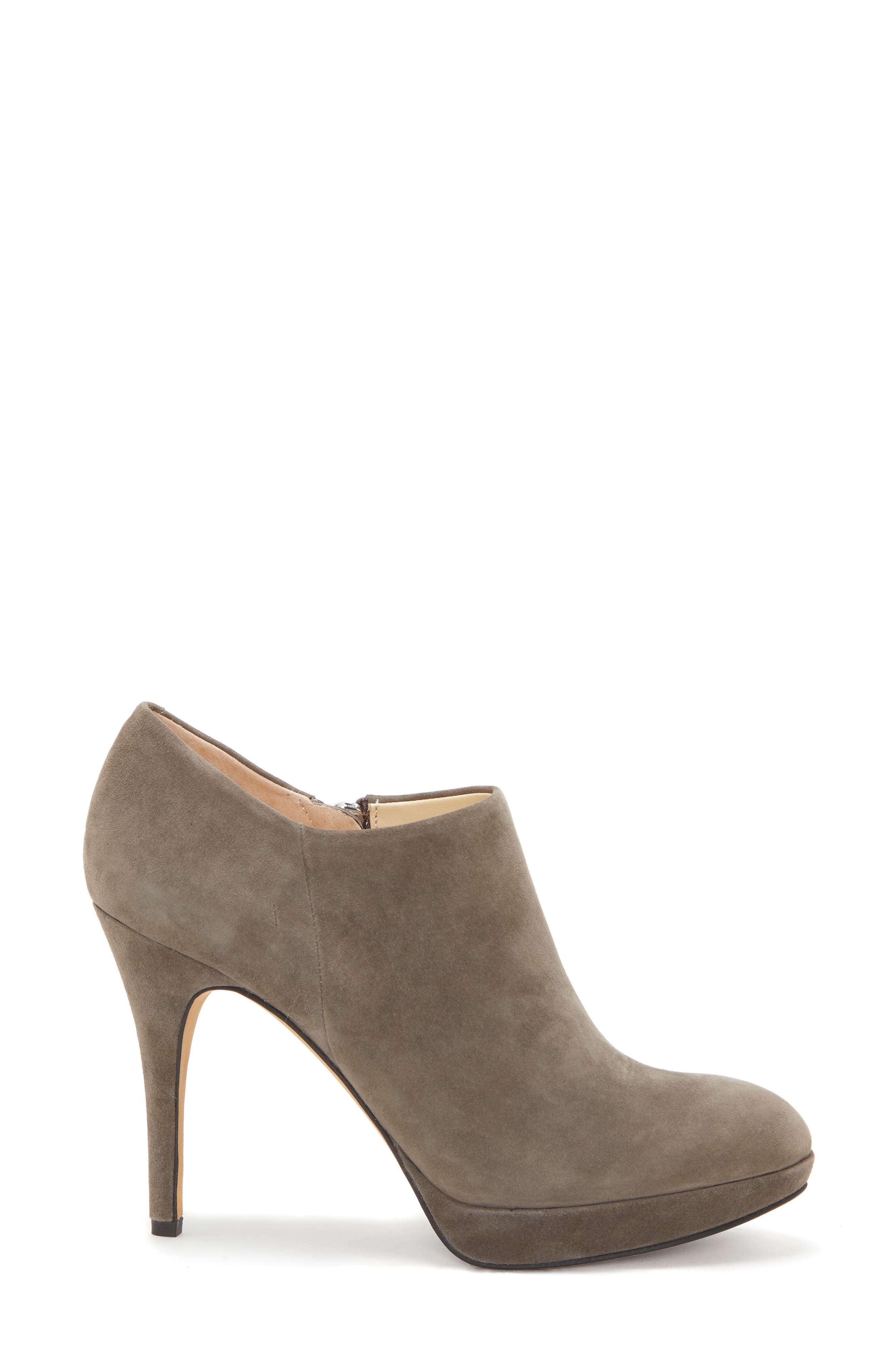 Vince Camuto Elvin Bootie