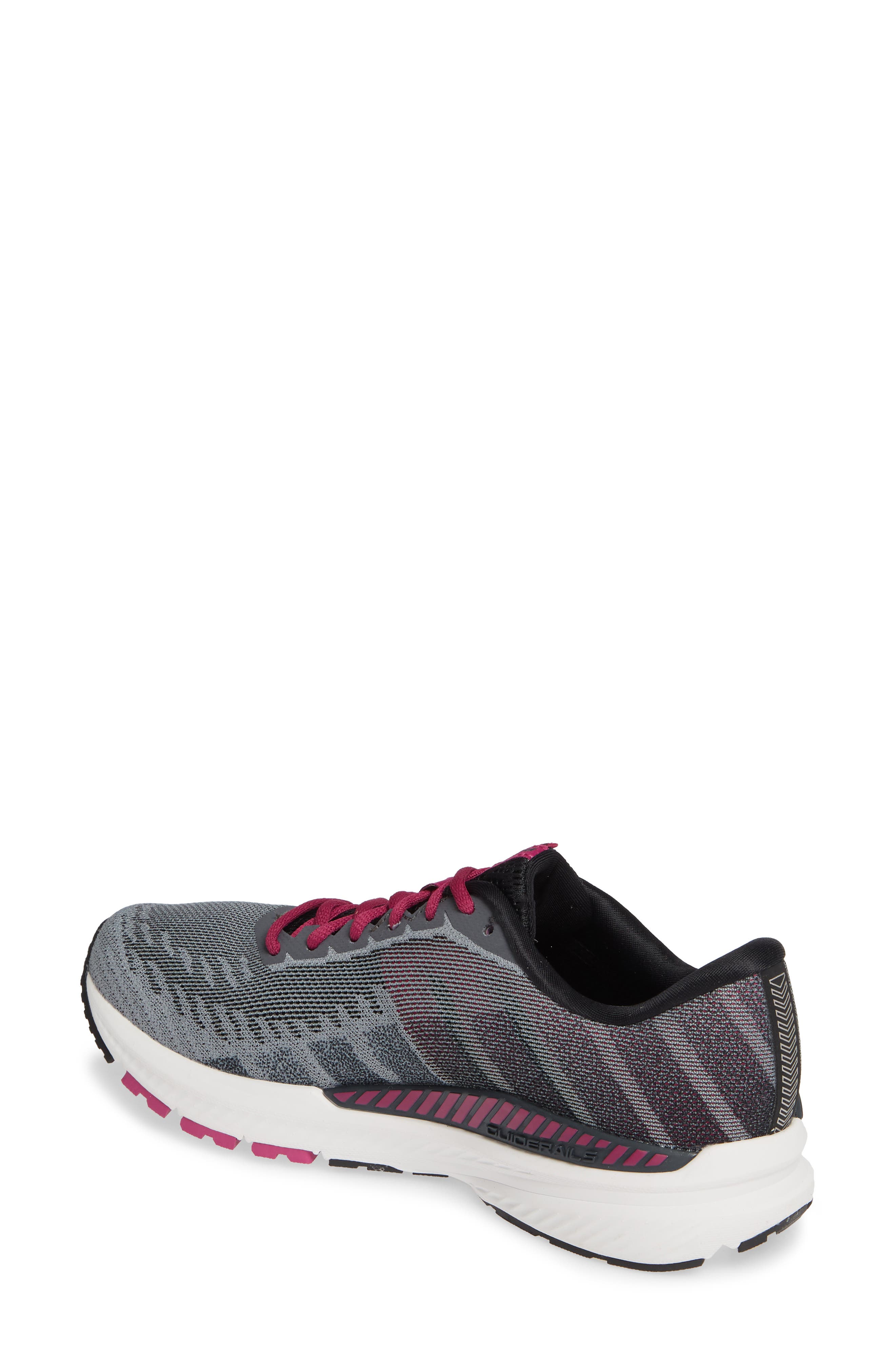 Brooks Ravenna 10 Running Shoe (Women) | Nordstromrack