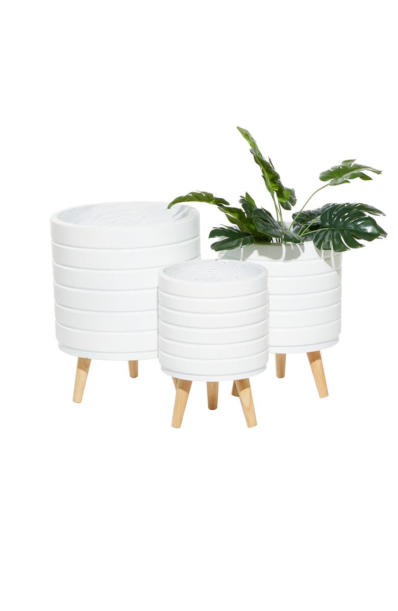 COSMO BY COSMOPOLITAN White MgO Contemporary Planter - Set of 3 ...
