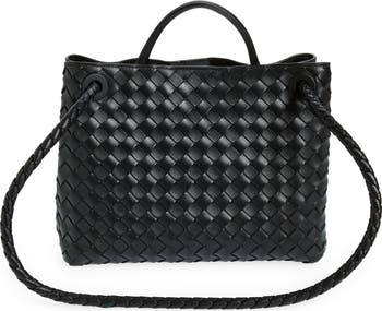 Bottega Veneta Medium Andiamo Intrecciato Shoulder Bag Bottega Veneta Medium Andiamo Intrecciato Shoulder Bag