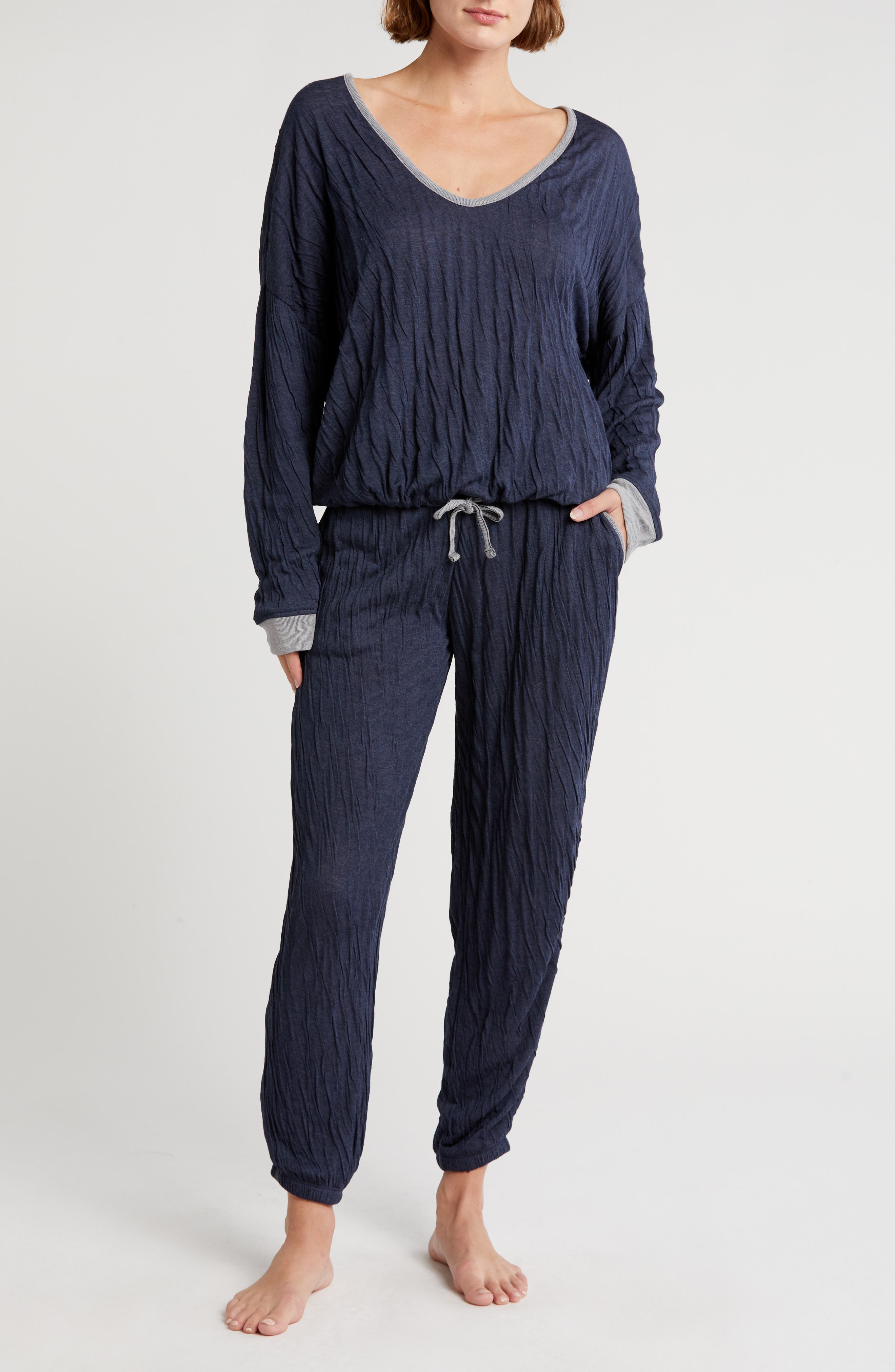Barefoot Dreams® 2-Piece Crinkle Lounge Set | Nordstromrack