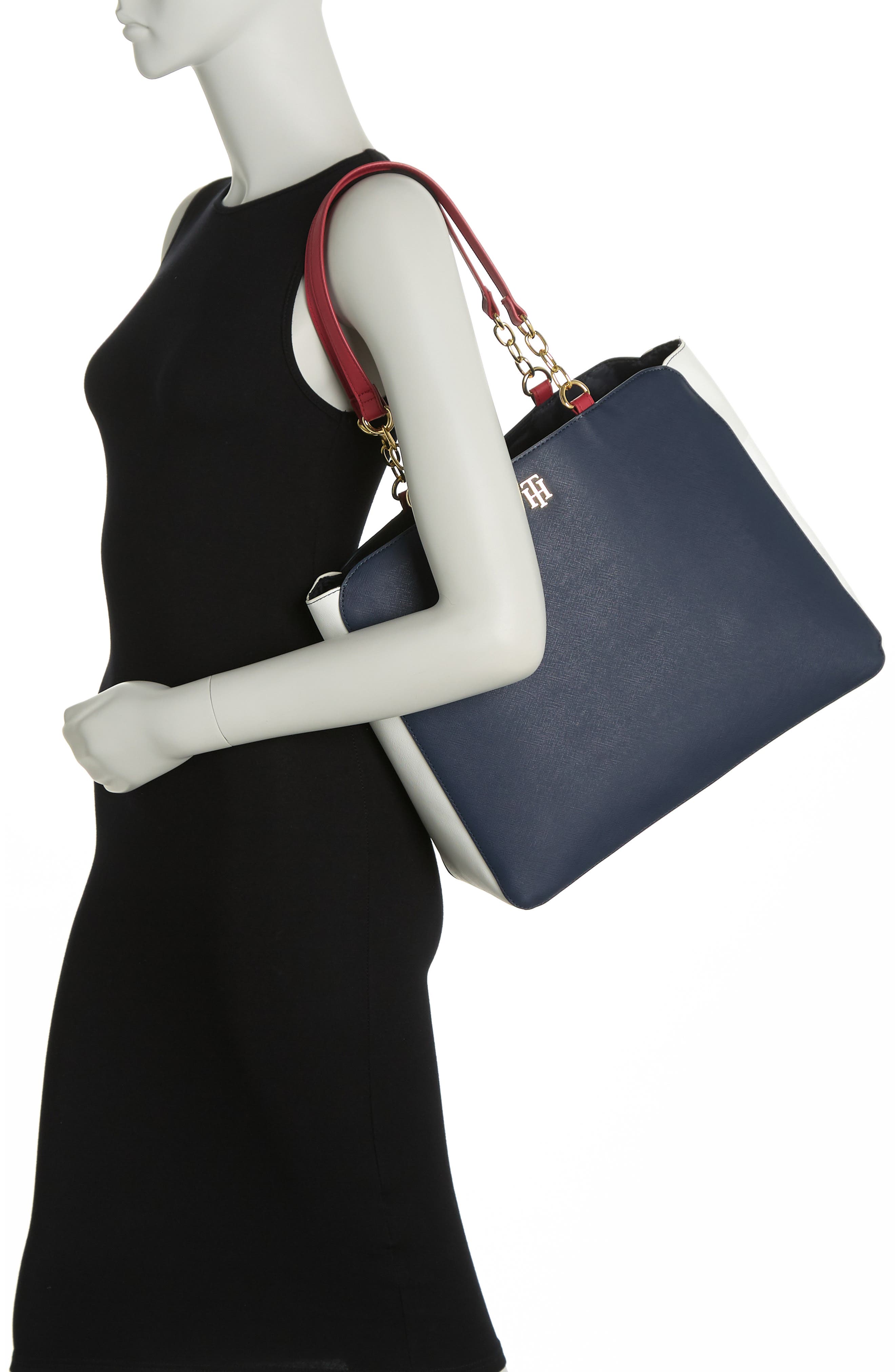 Tommy Hilfiger TH Chain-link Tote Bag | Nordstromrack