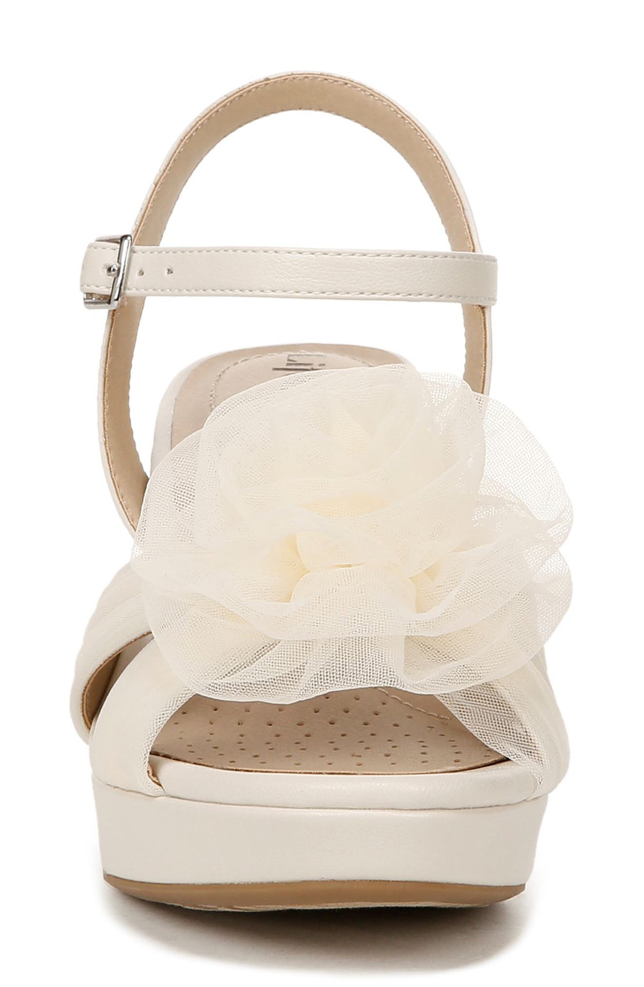 LifeStride Last Dance Tulle Flower Platform Sandal (Women) | Nordstromrack
