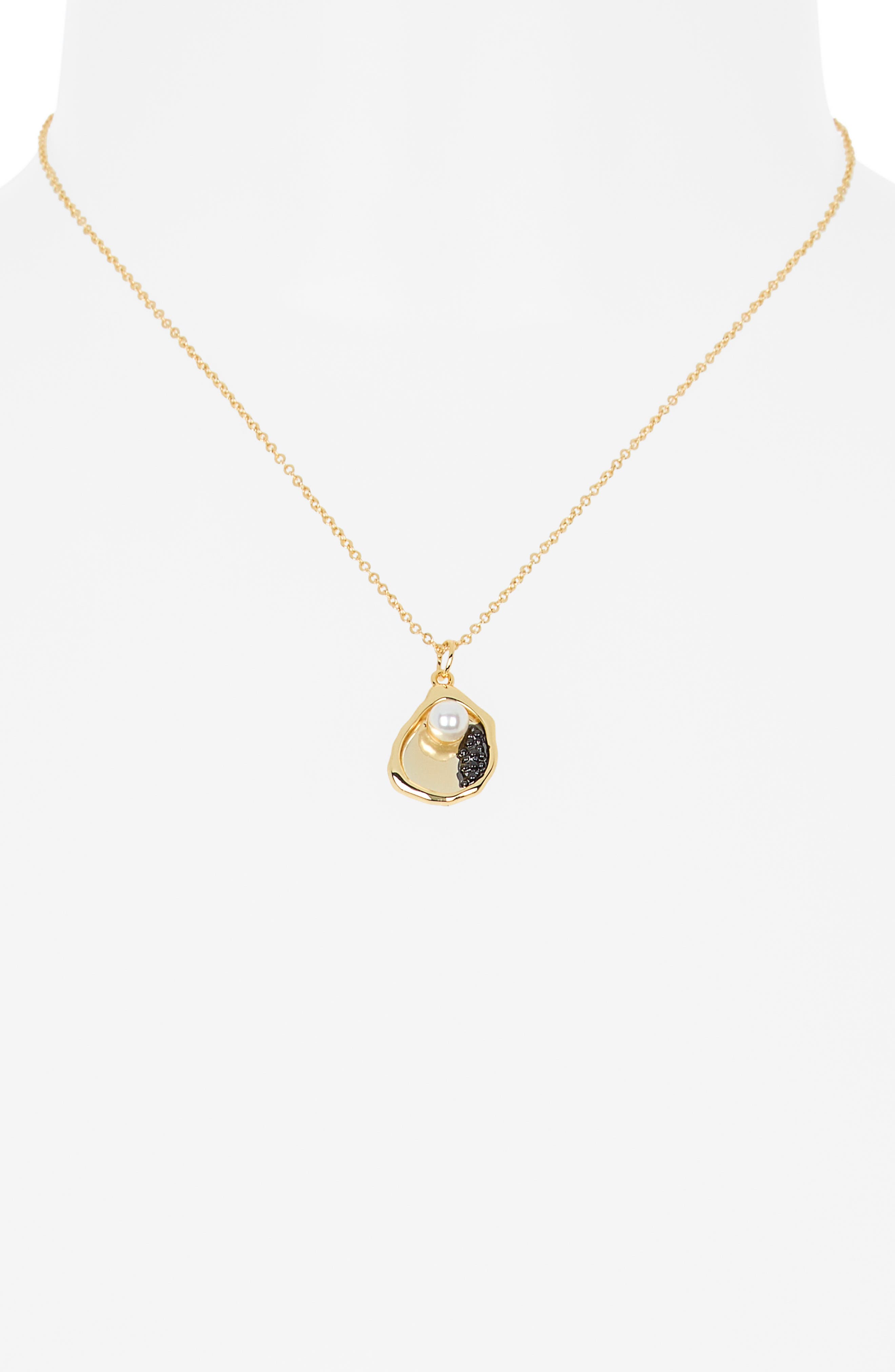 Leith Oyster Shell Faux Pearl Pendant Necklace | Nordstromrack