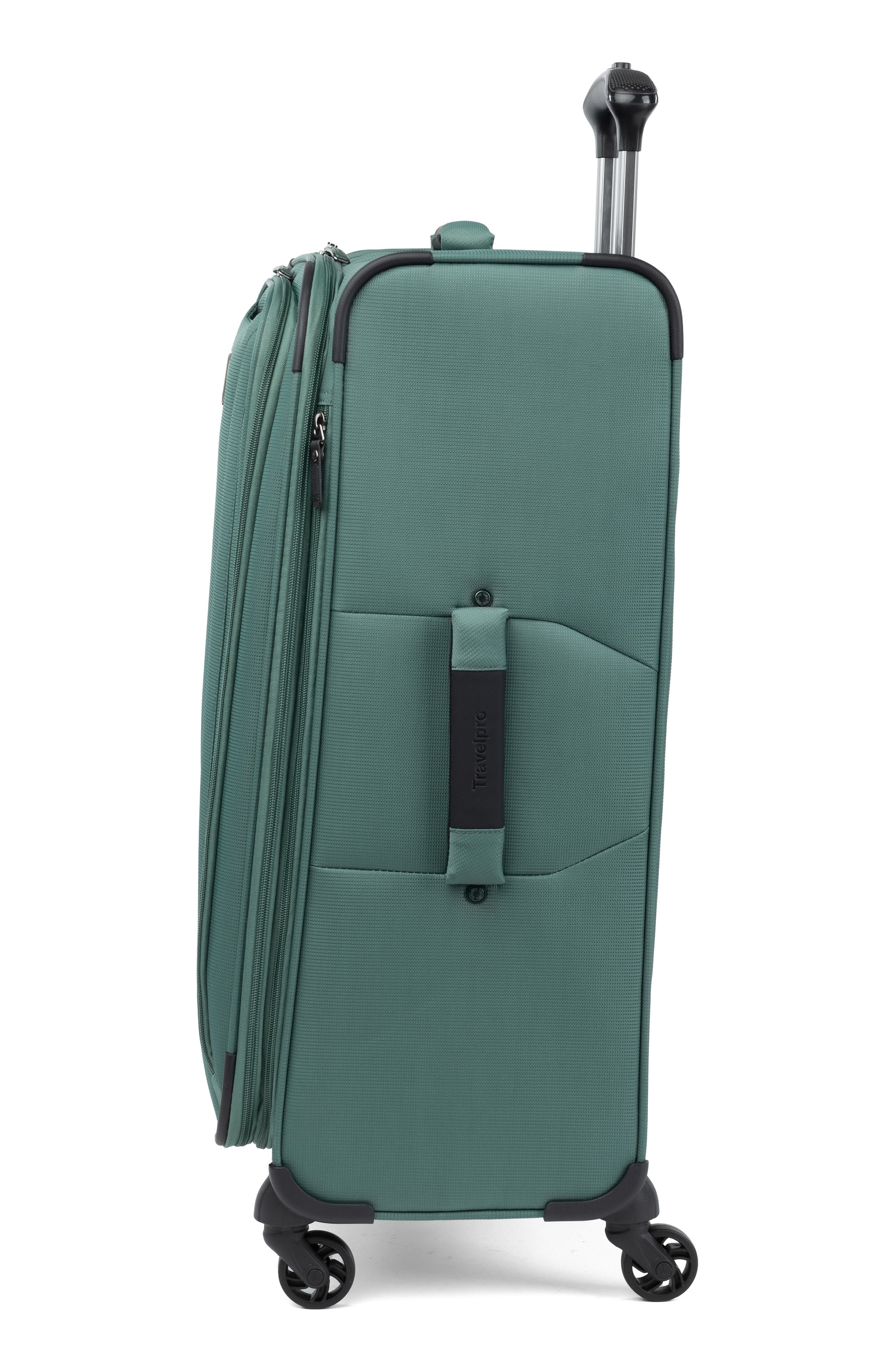 TRAVELPRO Pilot Air™ 2 25" Expandable Medium Checked Spinner Luggage ...