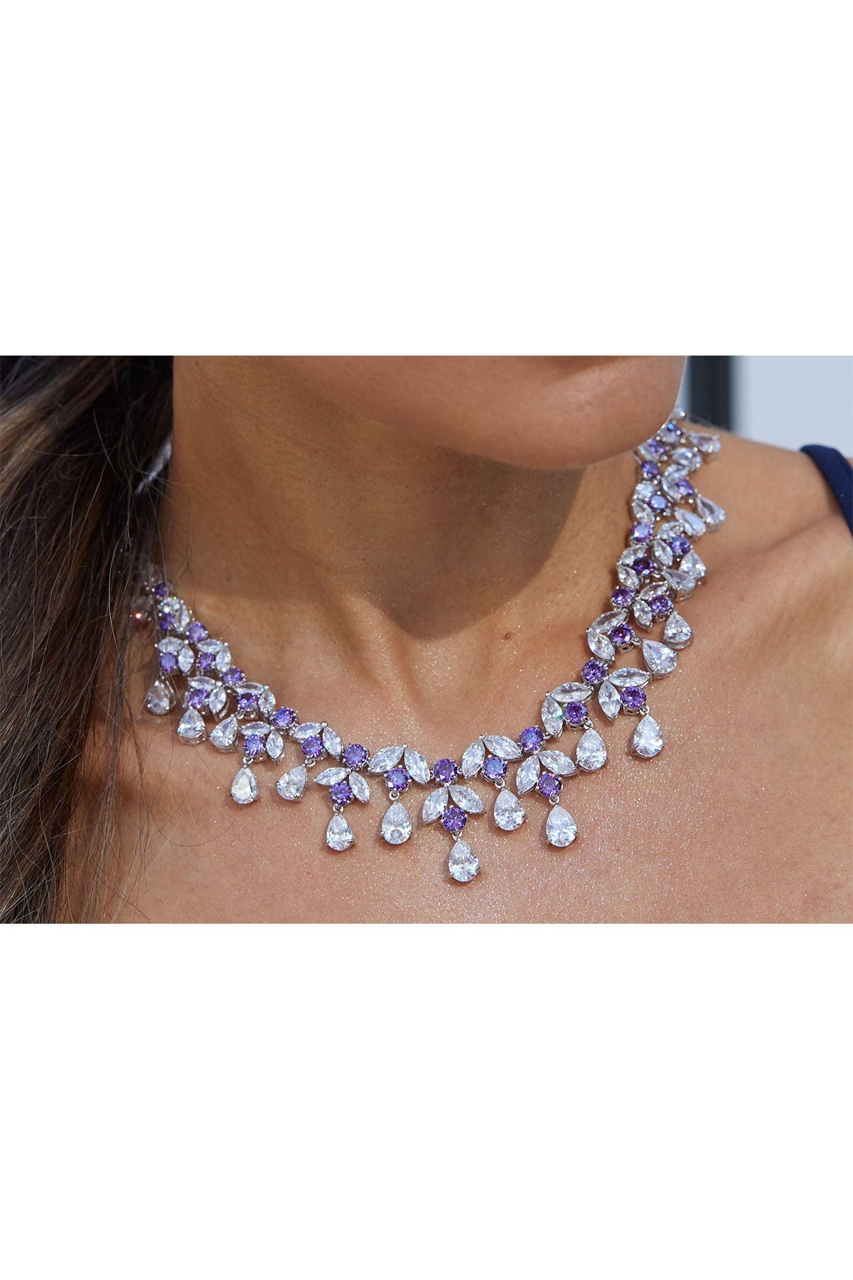 SAVVY CIE JEWELS Sterling Silver Two-Tone Statement Necklace ...