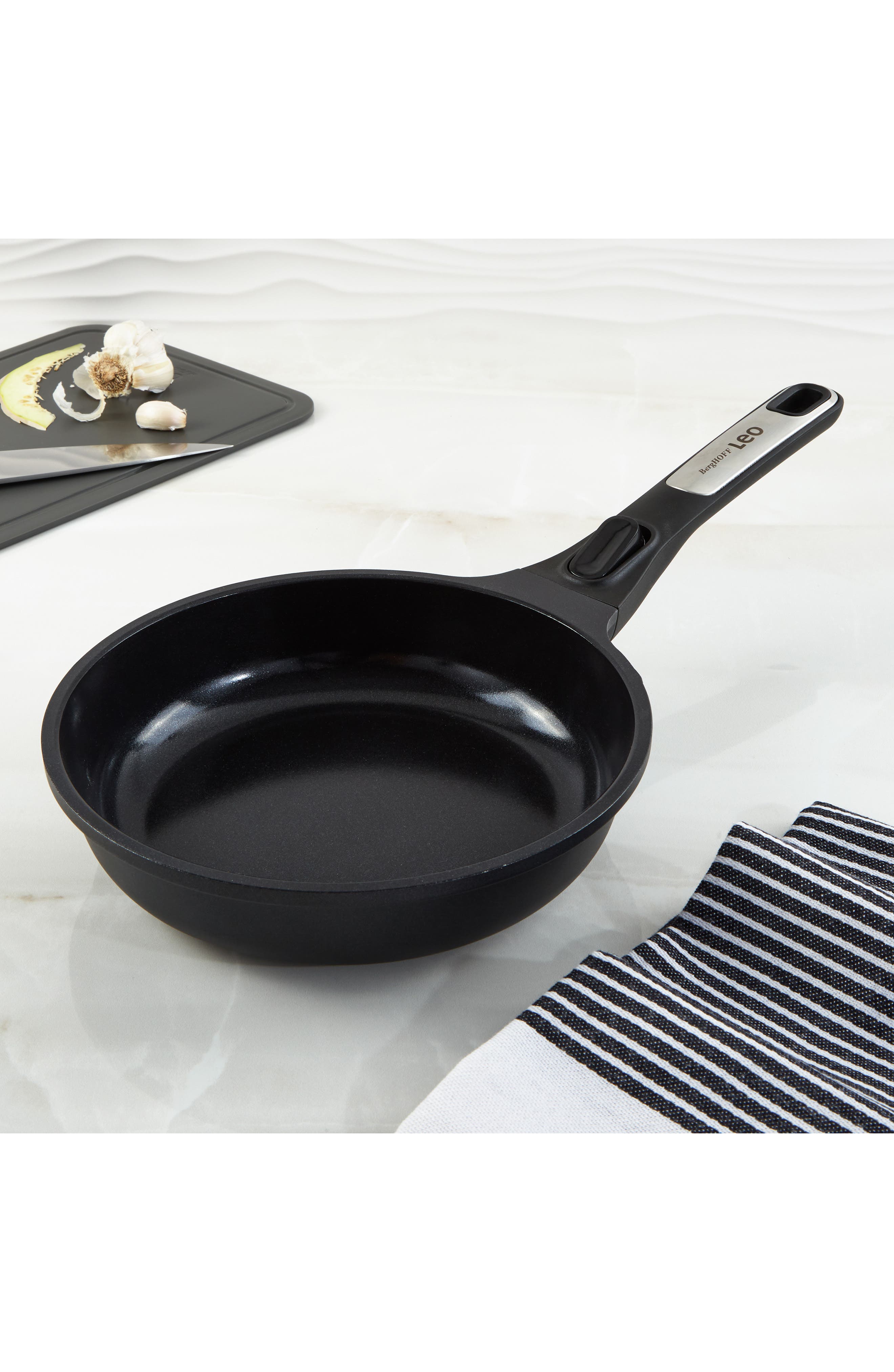 BergHOFF Leo Phantom Fry Pan | Nordstromrack