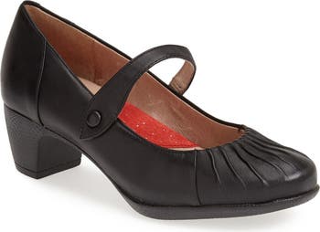 SoftWalk® 'Ireland' Leather Mary Jane Pump (Women) | Nordstrom