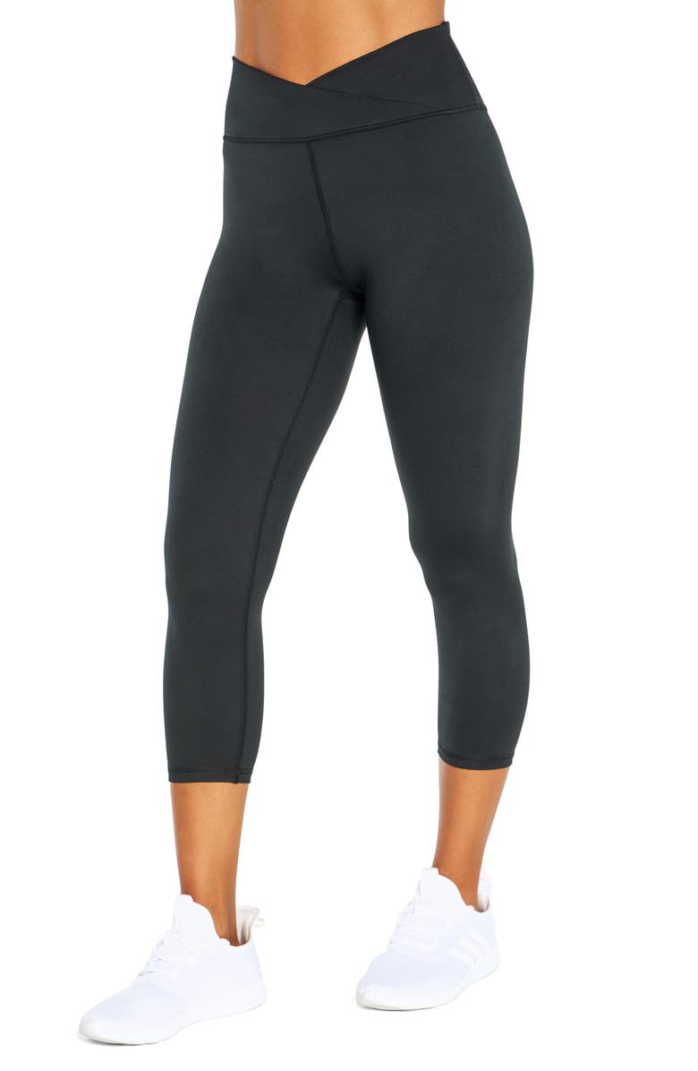 BALANCE COLLECTION Easy Crossover Capri Active Leggings | Nordstromrack