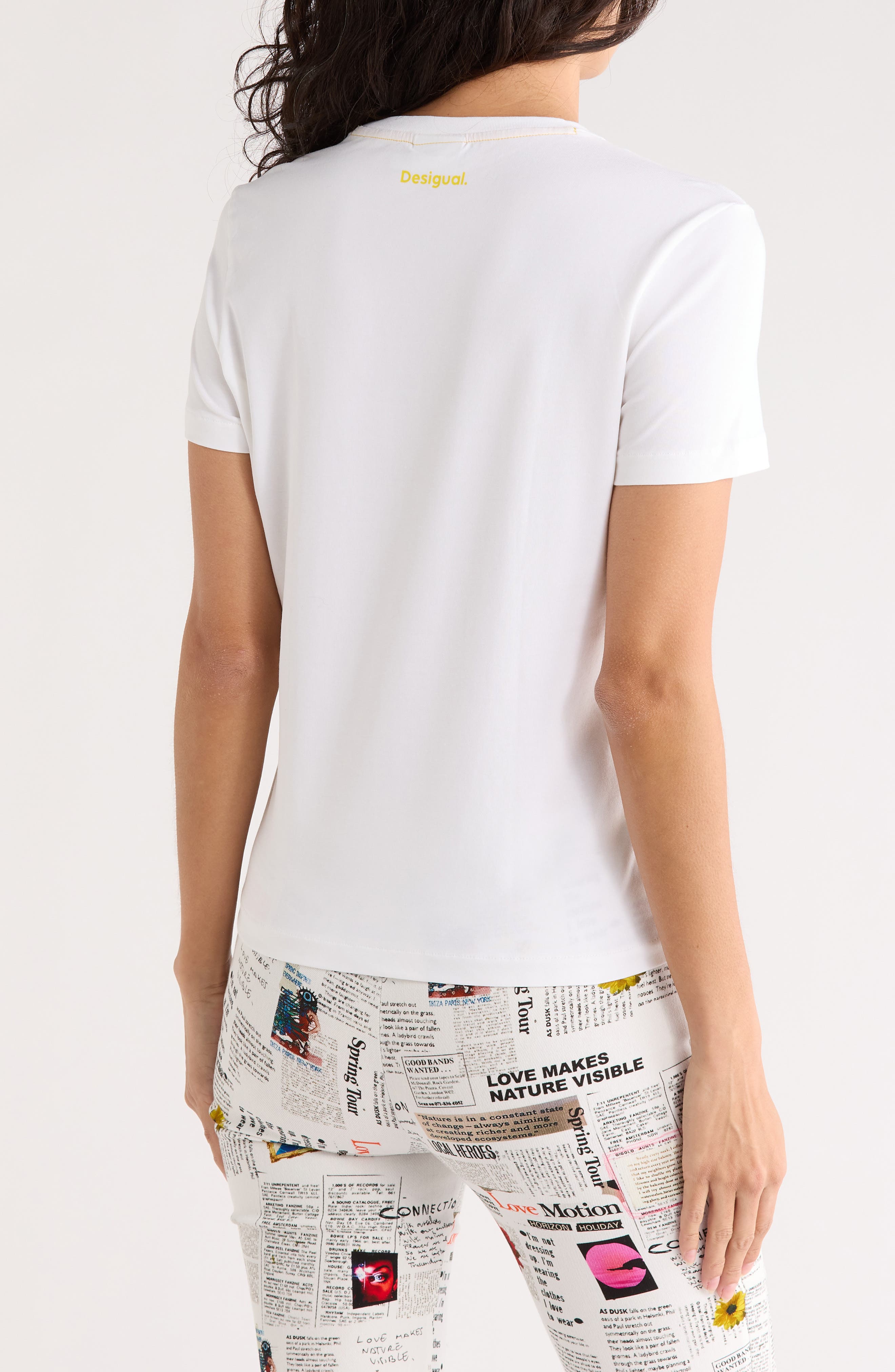 Desigual Daisy Embroidered Knit Graphic T-Shirt | Nordstromrack