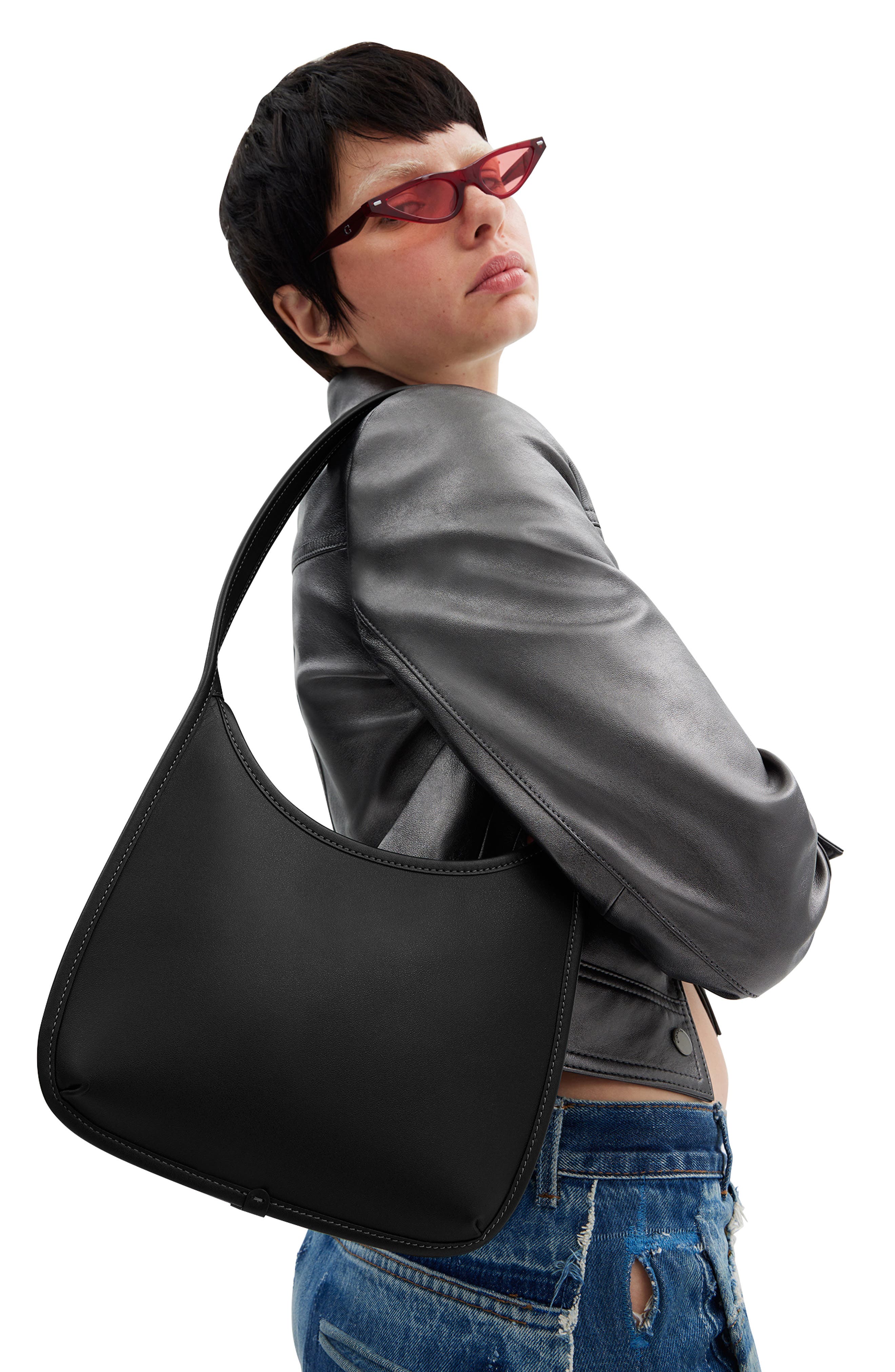 COACH The Coach Originals Glovetanned Leather Curve Zip Bag | Nordstrom