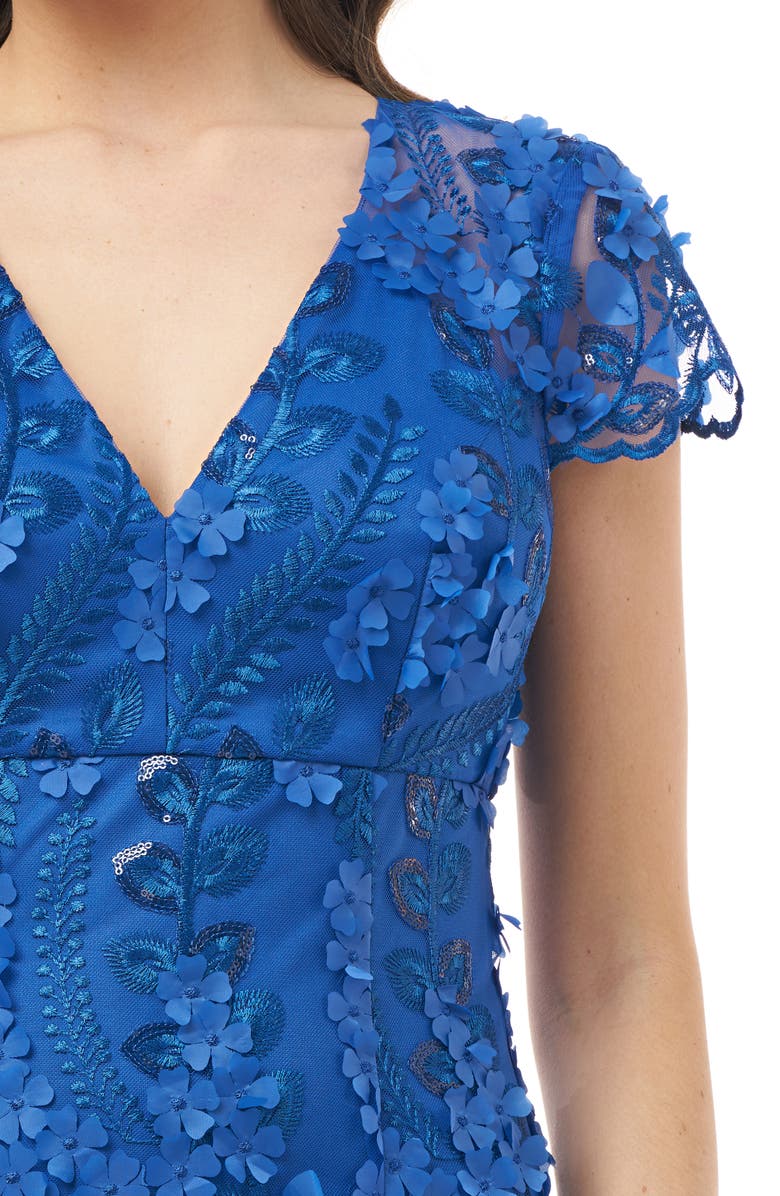 Carmen Marc Valvo Infusion Petals Embellished Gown | Nordstromrack