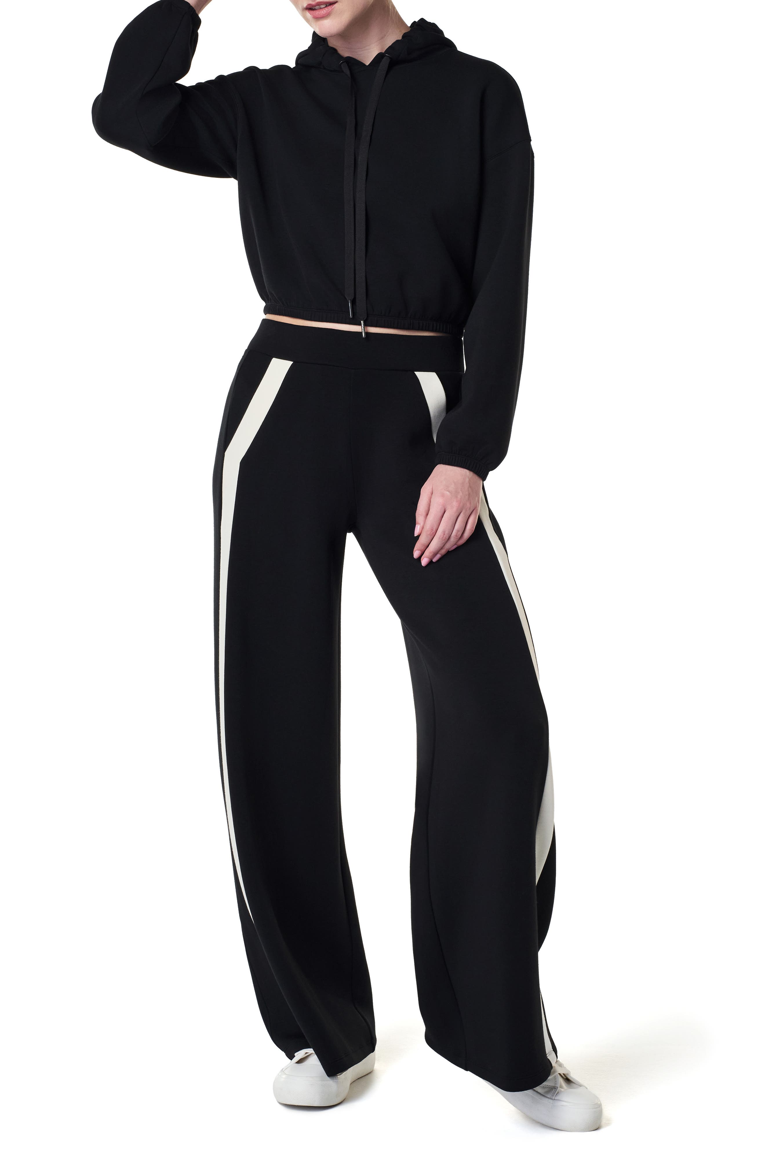 SPANX® AirEssentials Crop Hoodie | Nordstromrack