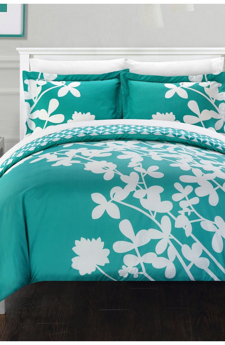 CHIC Turquoise Camellias Reversible Floral Diamond Reversible Queen ...