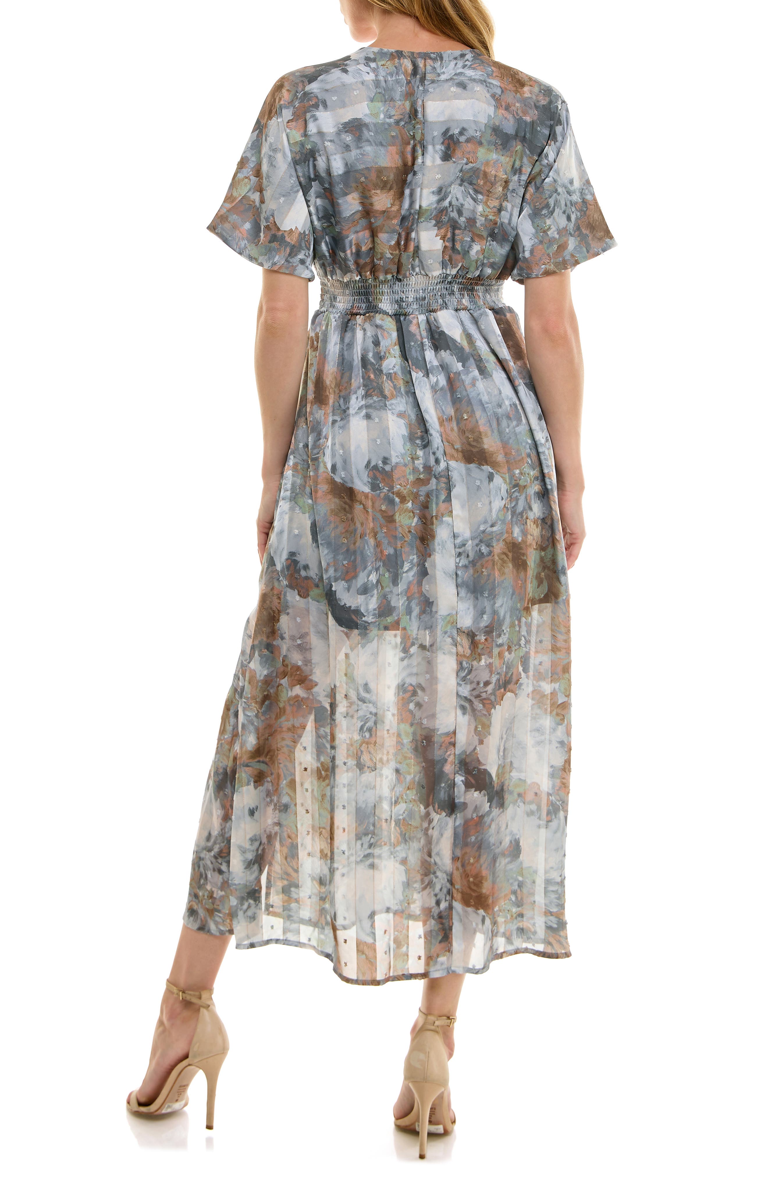 Socialite V-Neck Dolman Sleeve Midi Dress | Nordstromrack