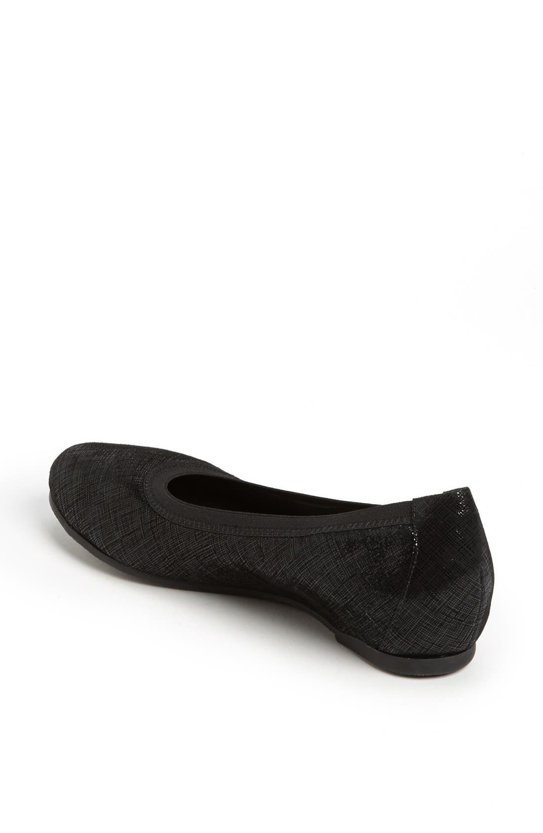 Munro 'Ashlie' Flat | Nordstromrack