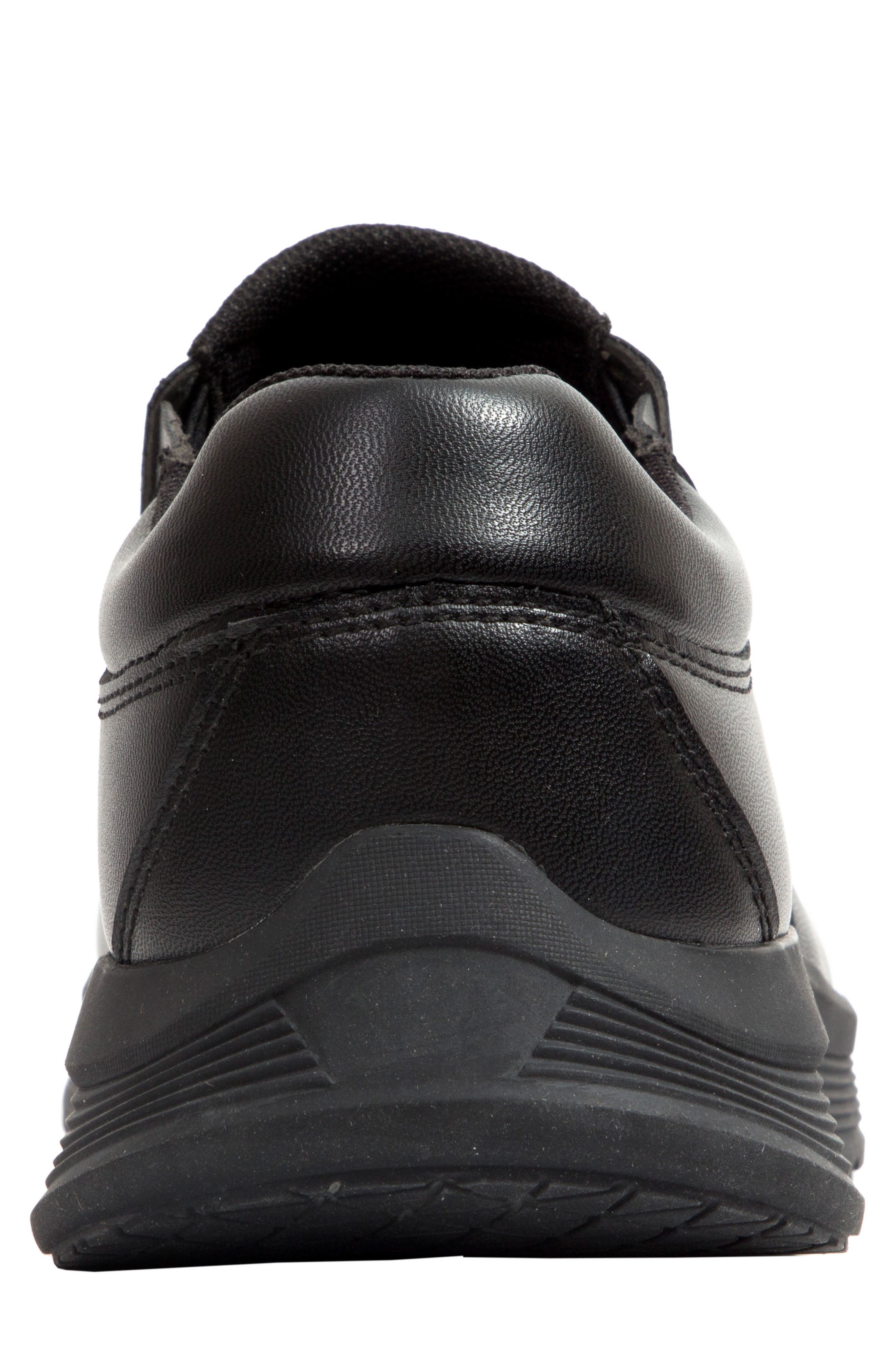 Deer Stags Valdez Slip-On Sneaker (Men) | Nordstromrack